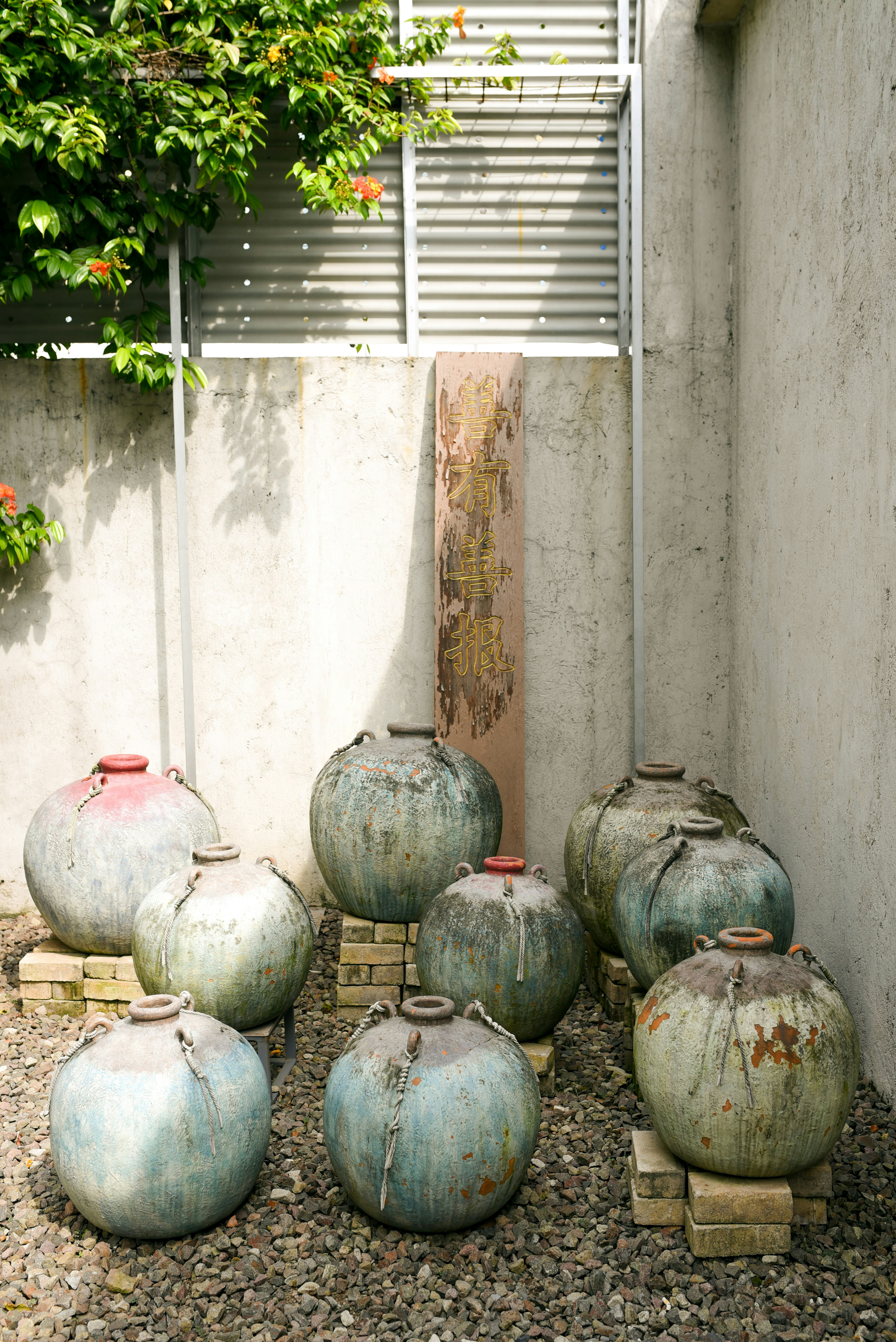 Whispers of Tradition: The Story of Earthen Vessels
