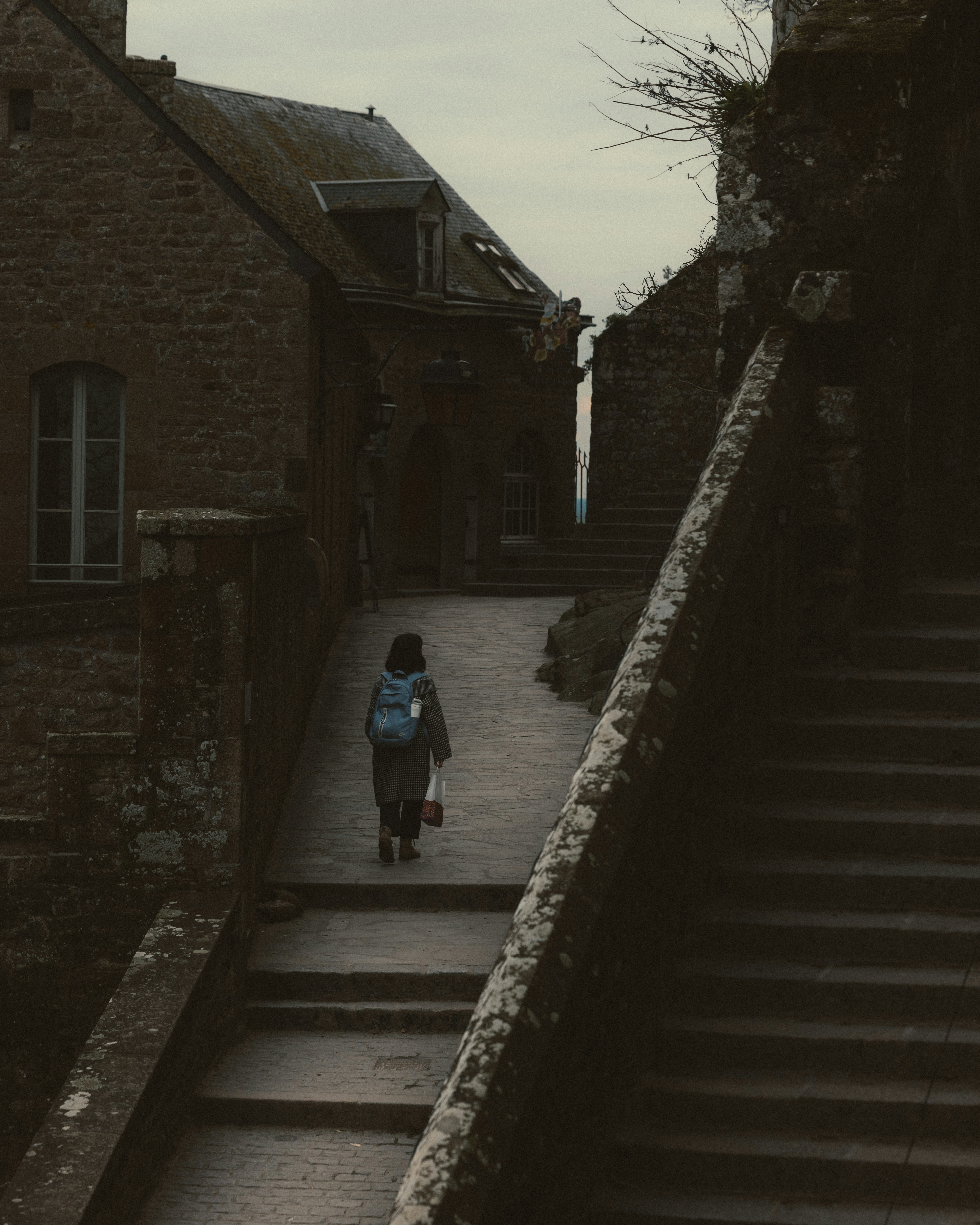 Footsteps Between Stone: A Quiet Climb Through a Medieval Village