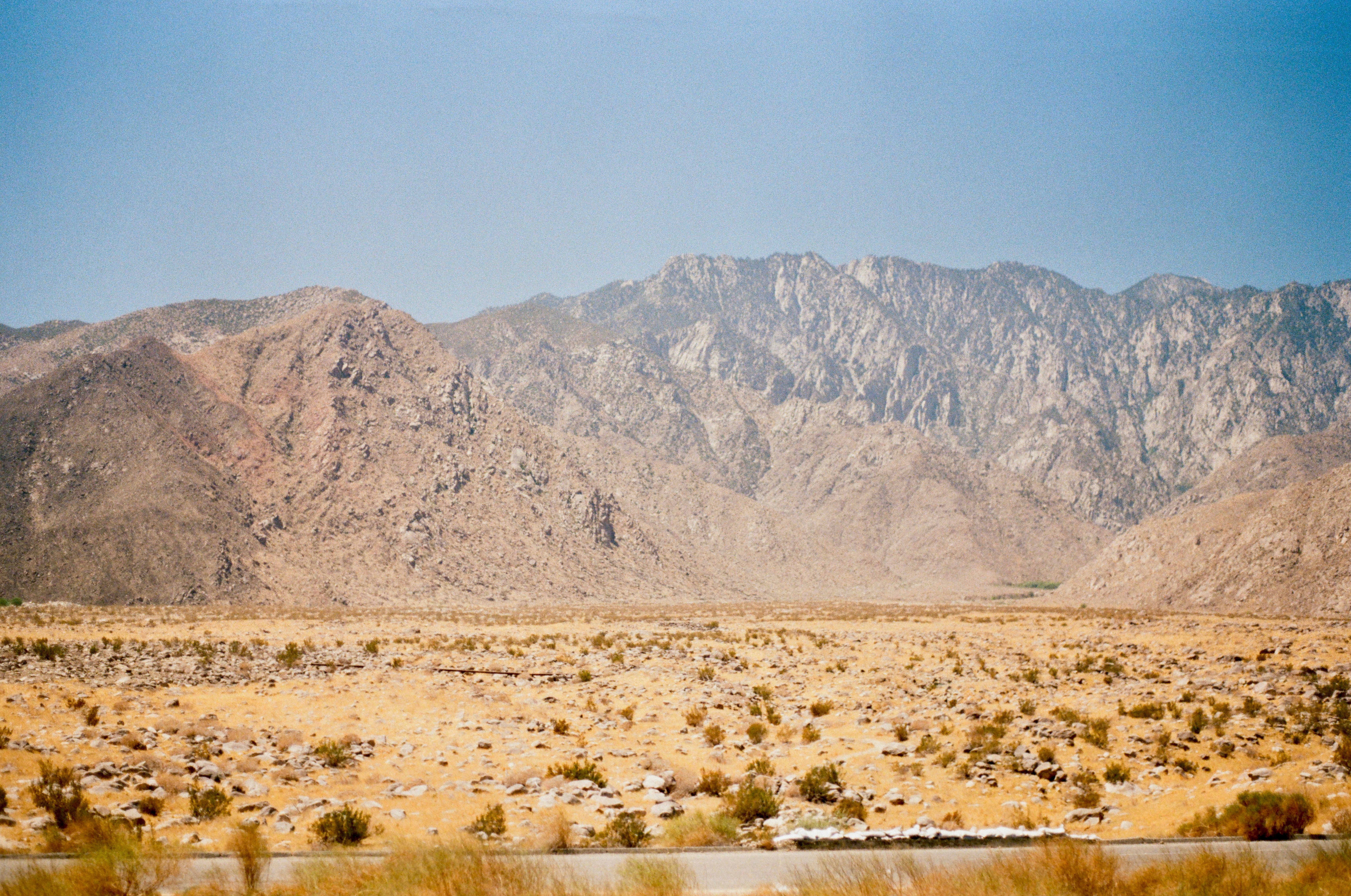 Sample photo from Chinon CE-5