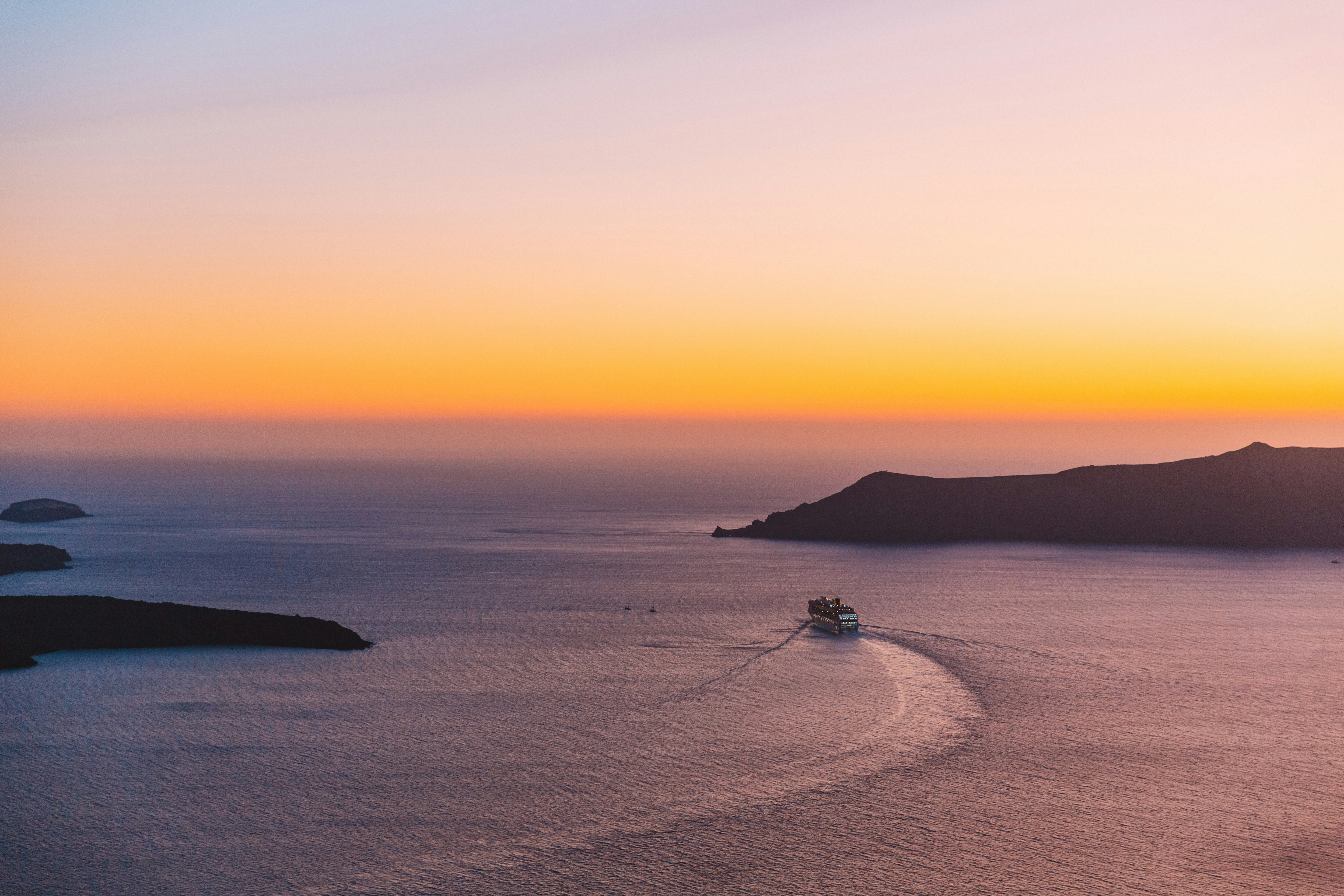 Wake Pictures | Download Free Images on Unsplash