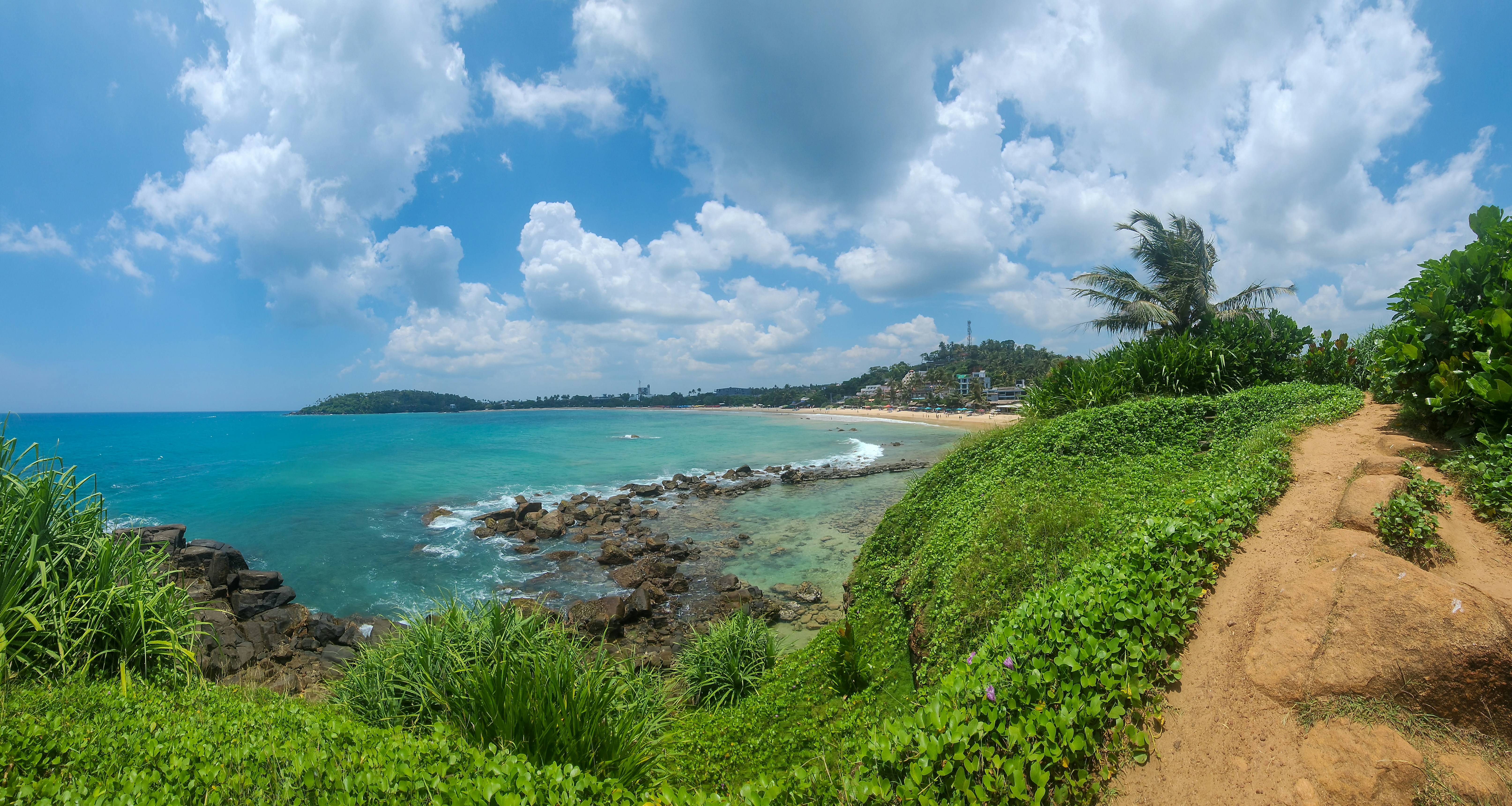 Coastal Pathway Overlooking Mirissa's Azure Waters