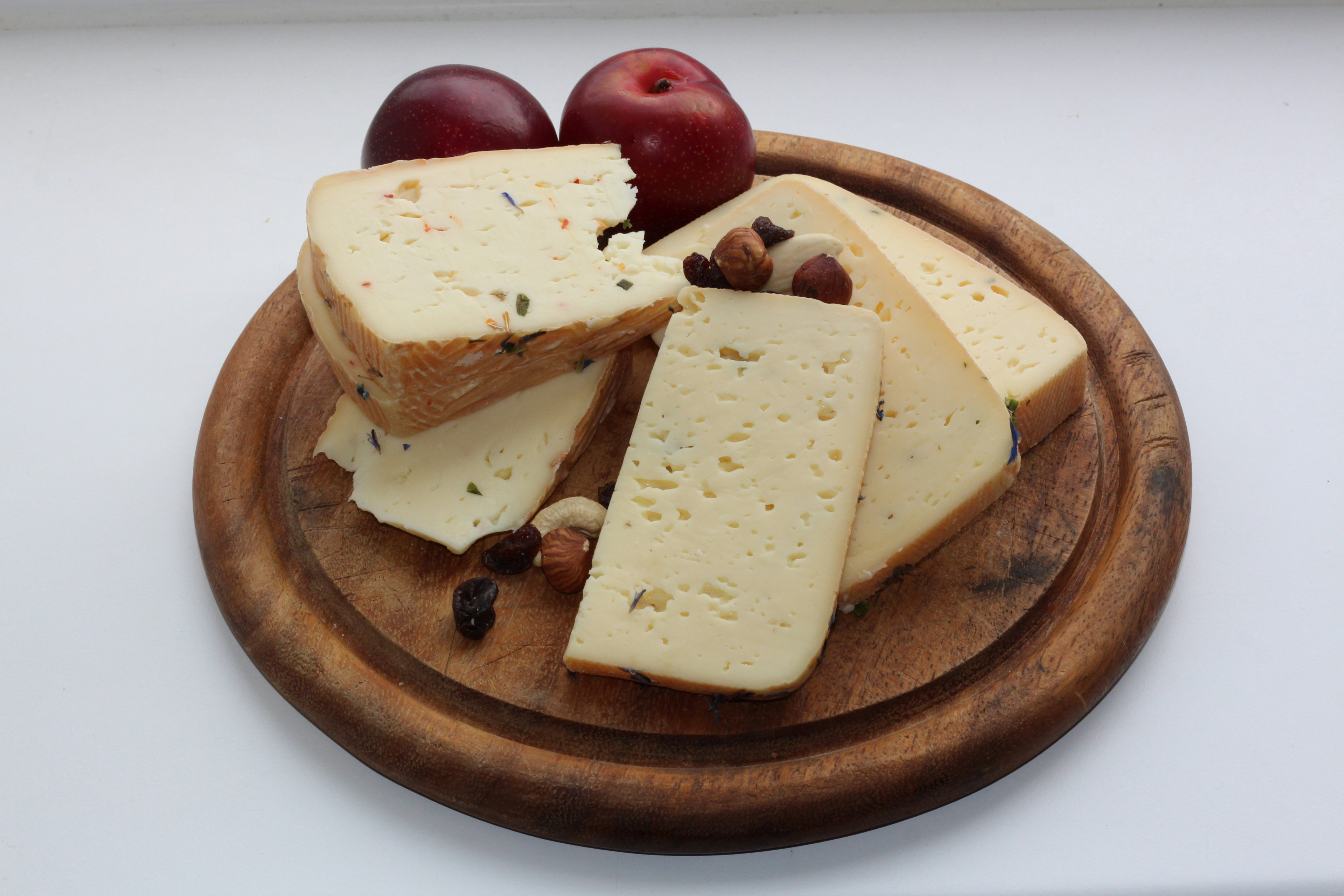 Artisan Cheese Platter with Fresh Apples and Nuts