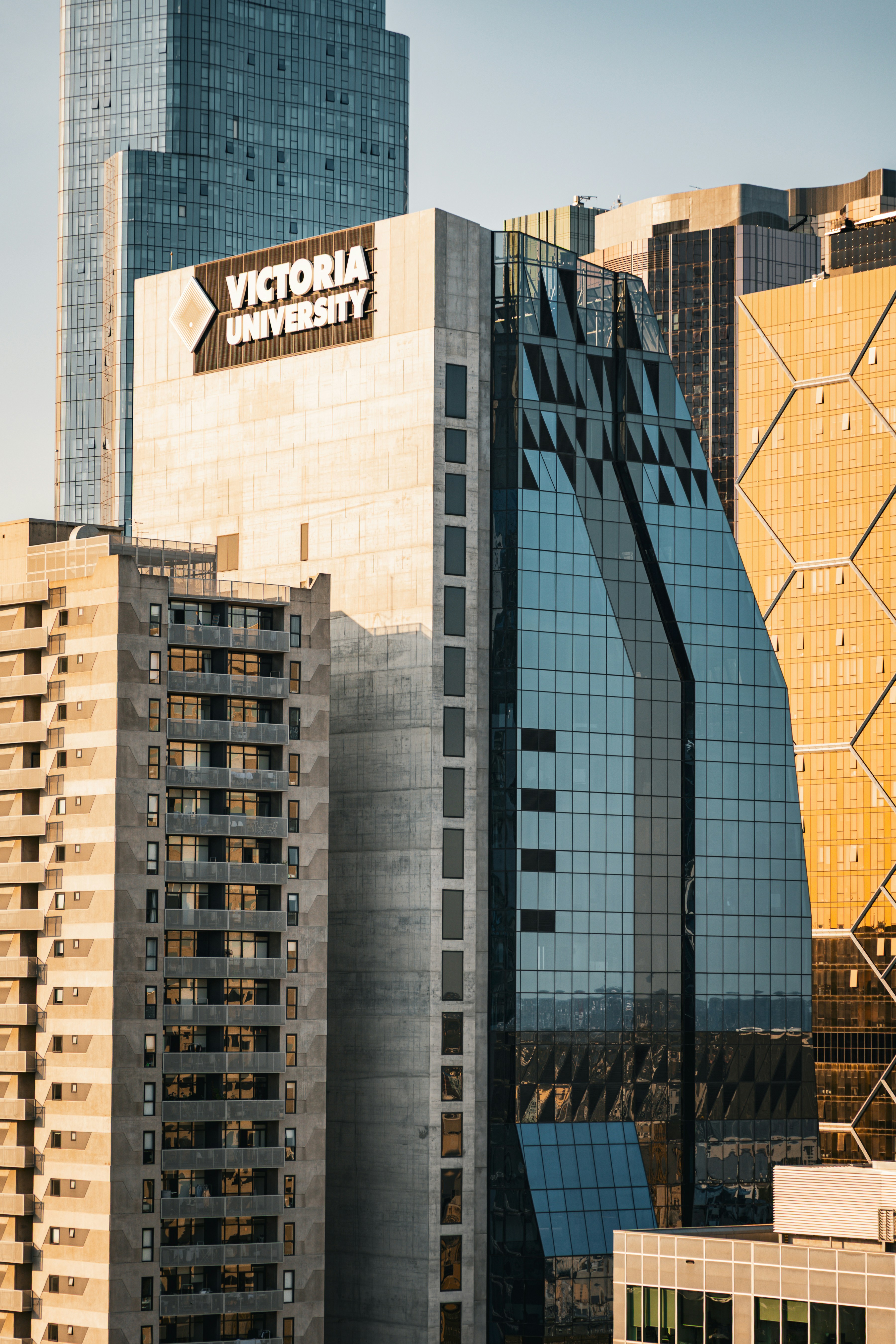 Victoria university building stands tall in the city. photo – Free City ...