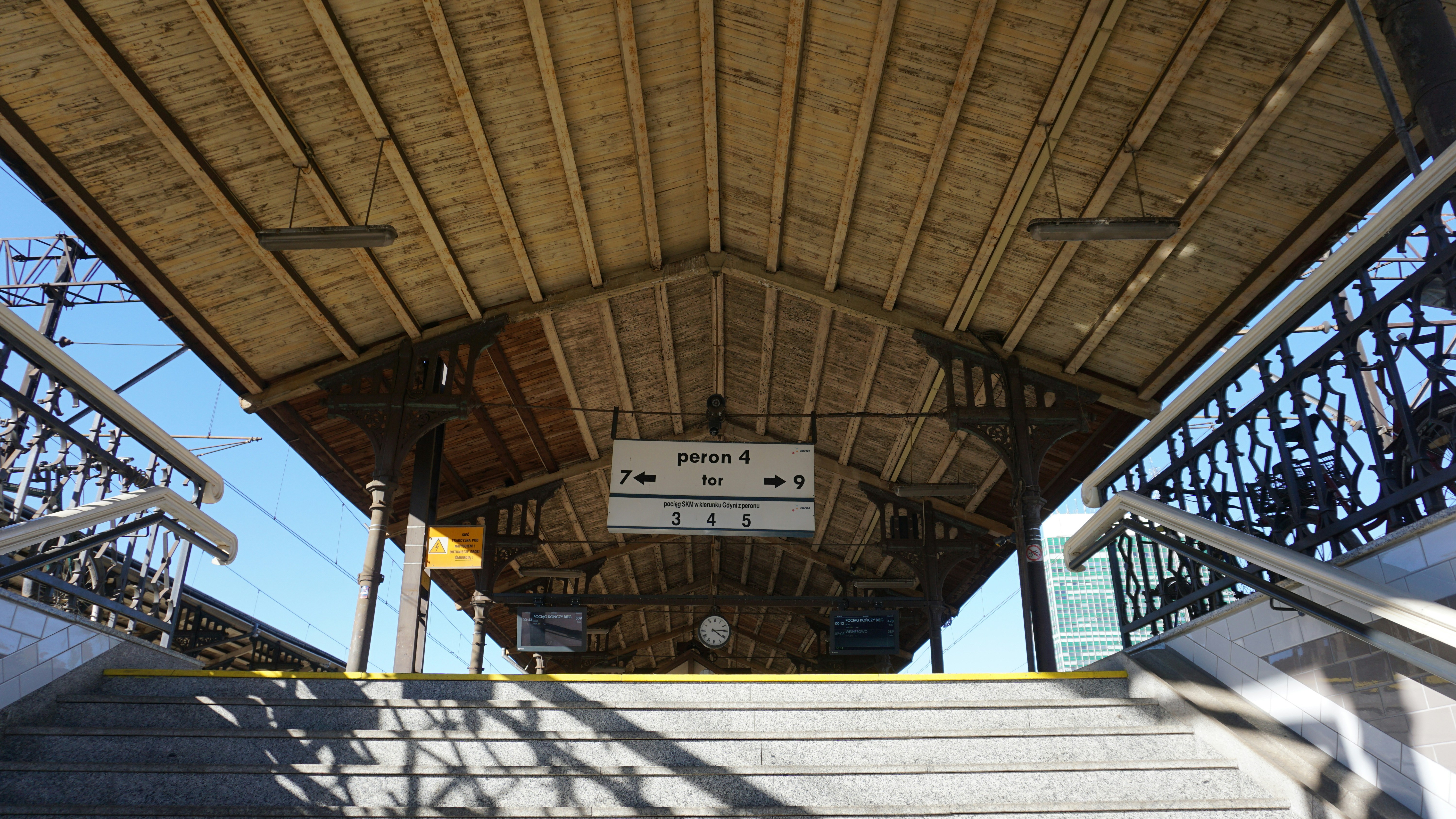 Photo by Marek Lumi with Sony Alpha 6000