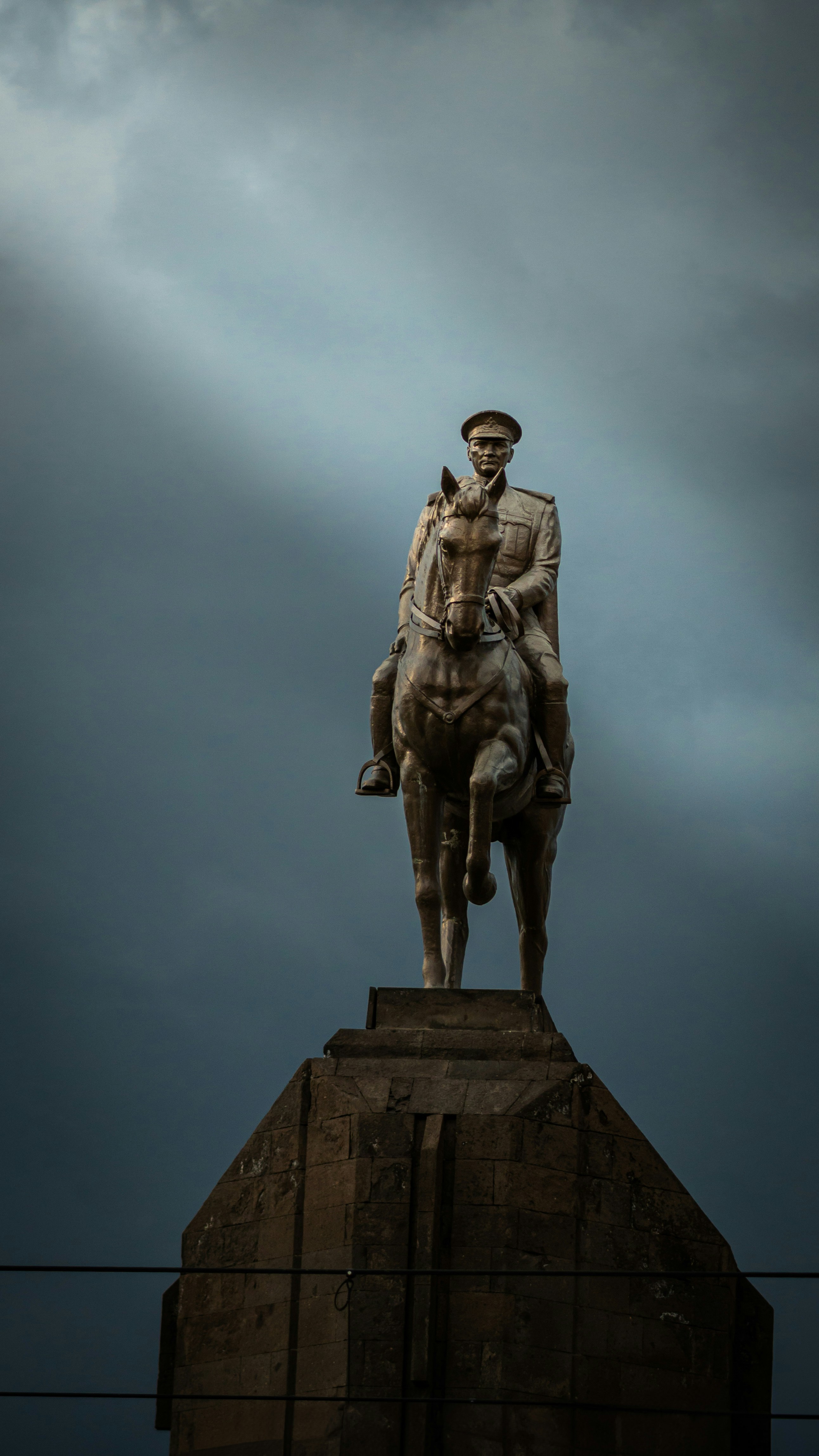 Photo by Özgür Avşar with Nikon Z30