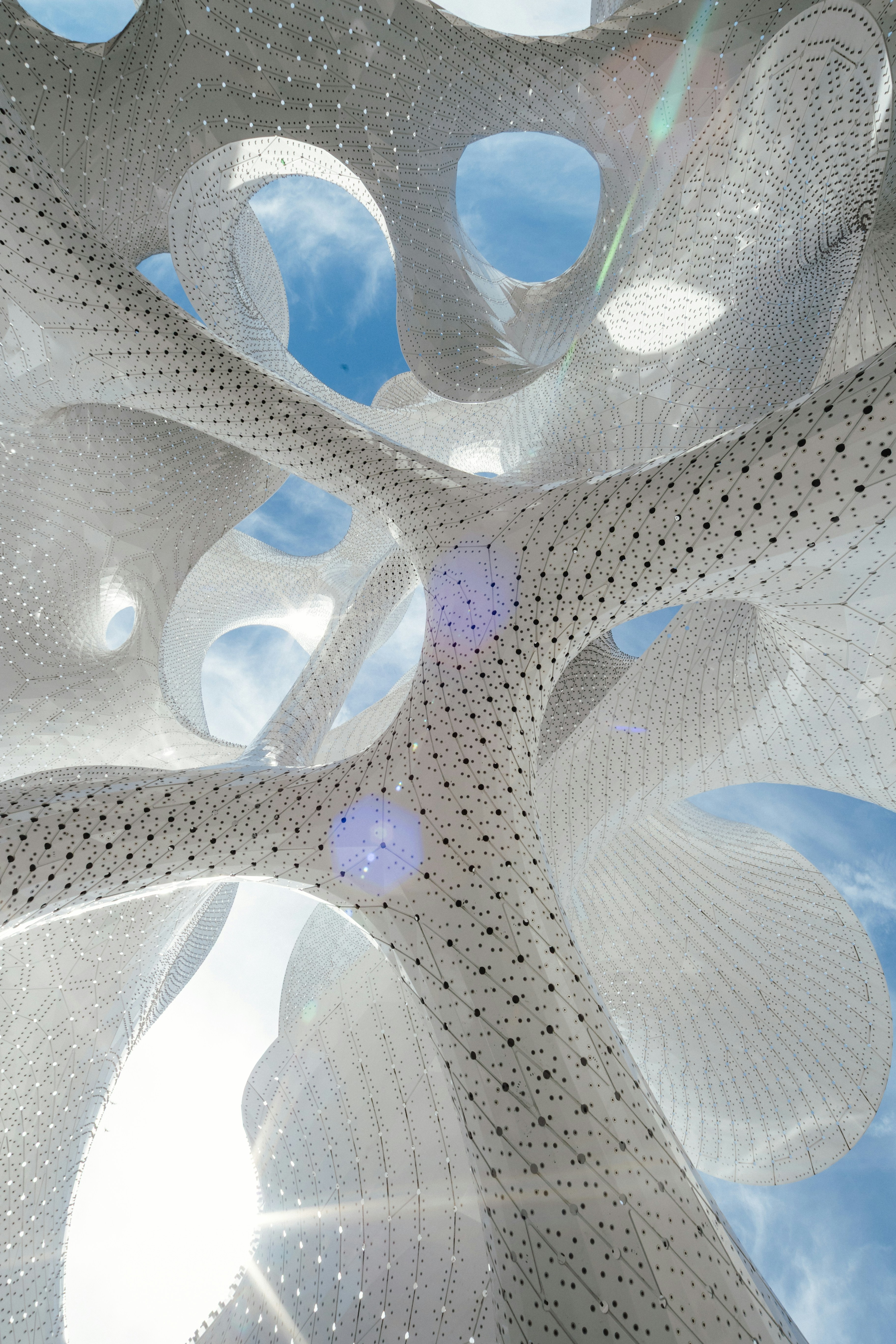 Abstract, airy structure against a bright blue sky. photo – Free City ...