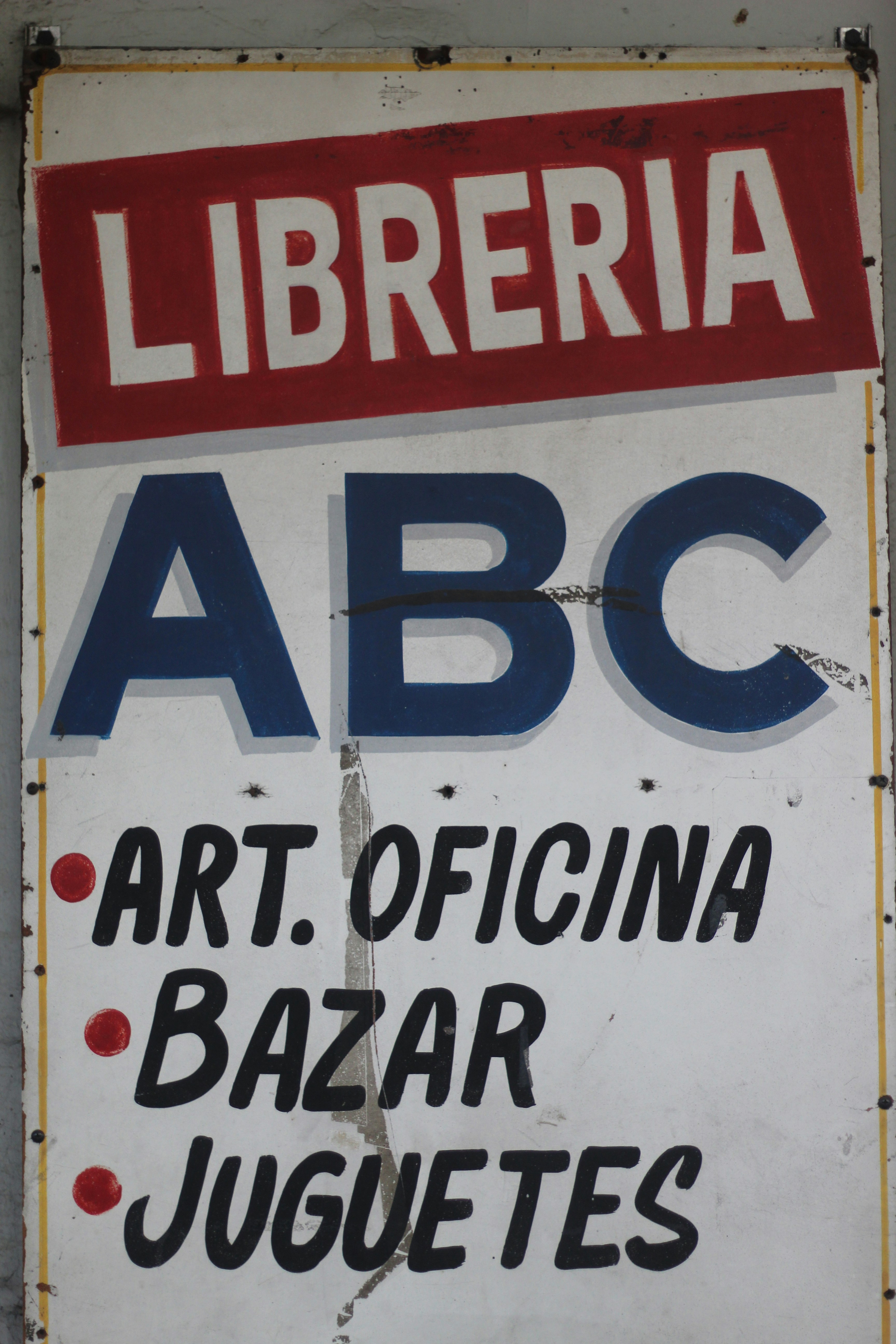Letrero de una librería llamada "abc". foto – Imagen de Carta gratuita en Unsplash