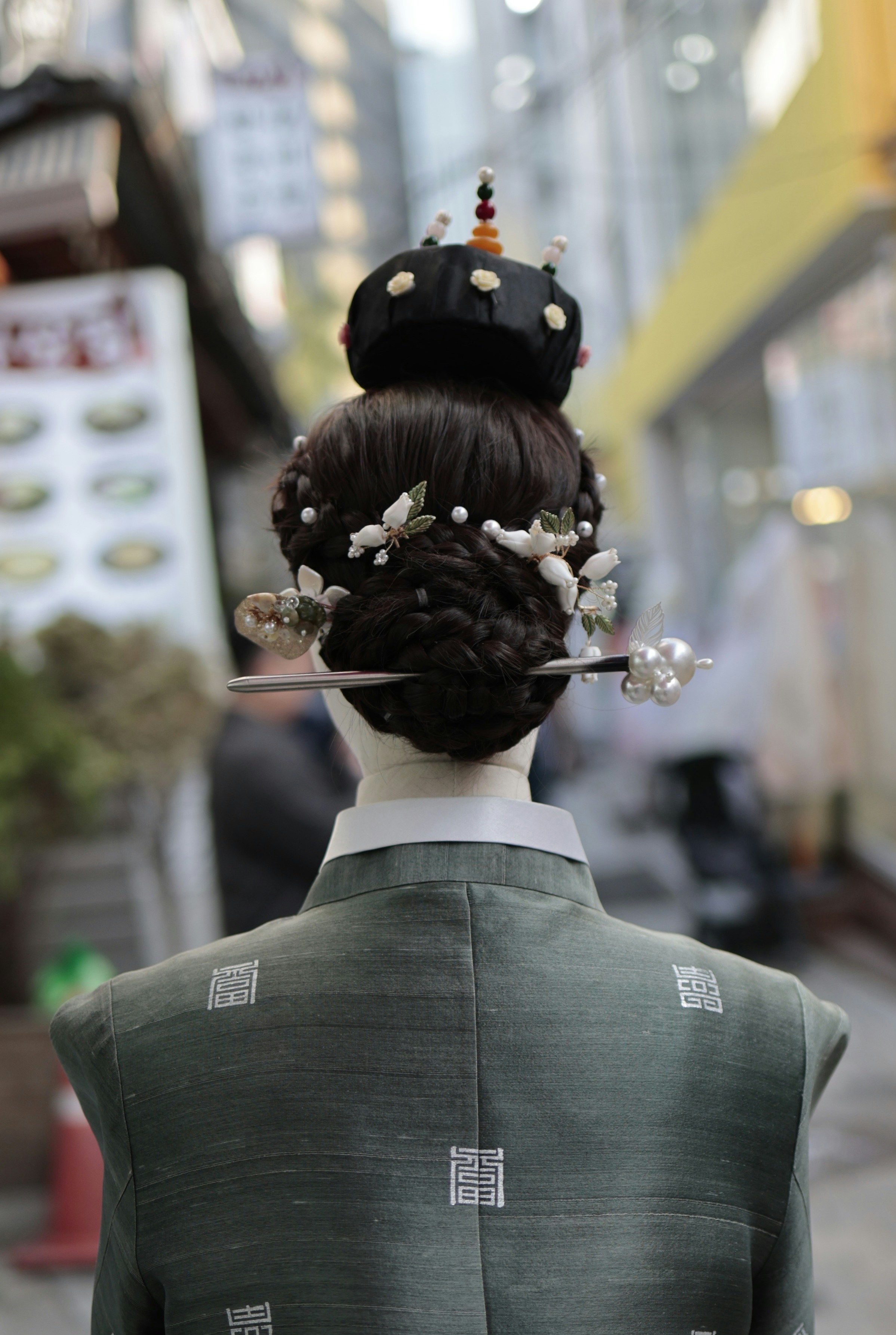 Back view of a person in traditional korean attire. photo – Free Woman ...