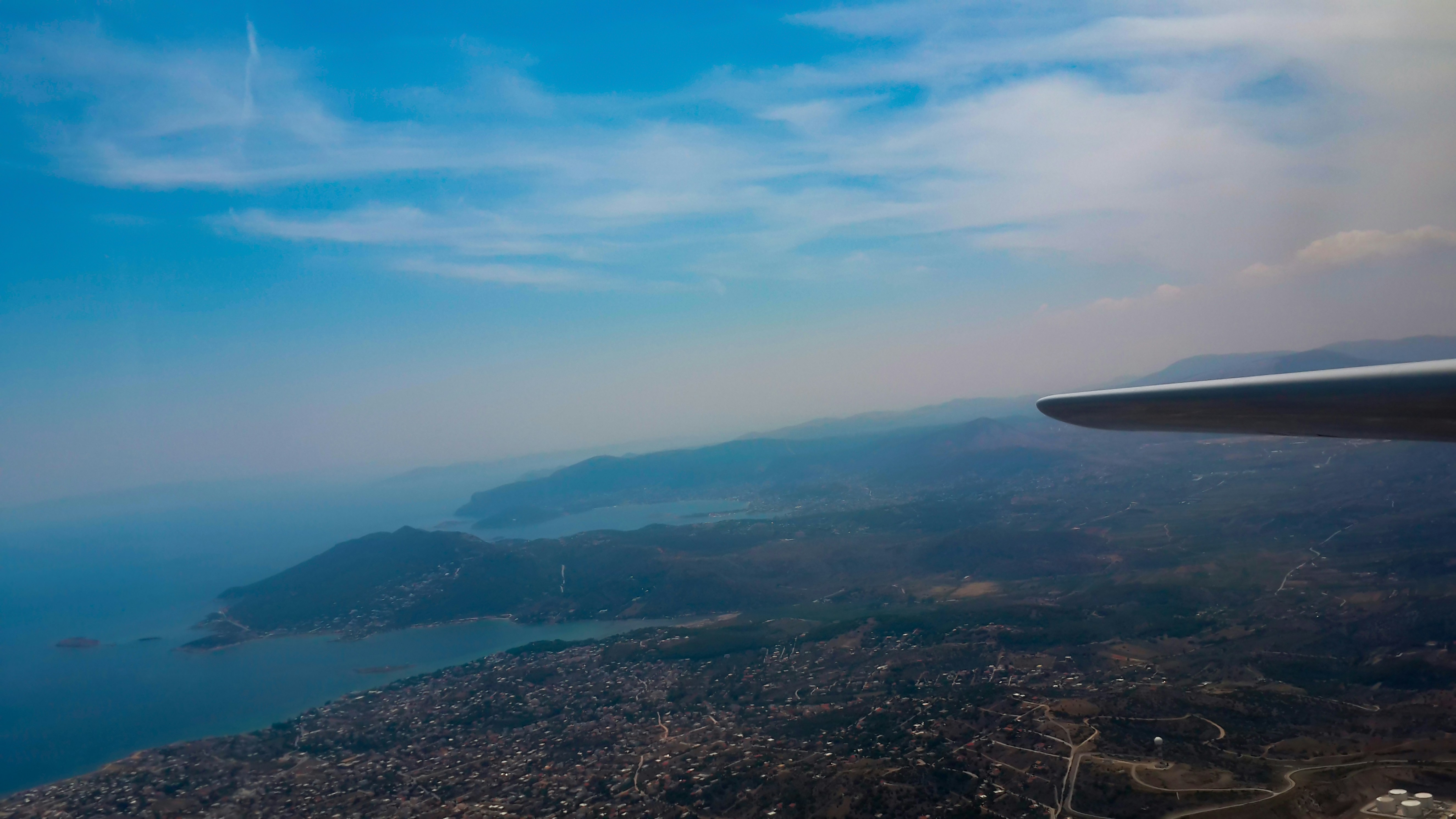 Alireza Akhlaghi (@alirezaakhlaghiofficial) | Komunitas Foto Unsplash