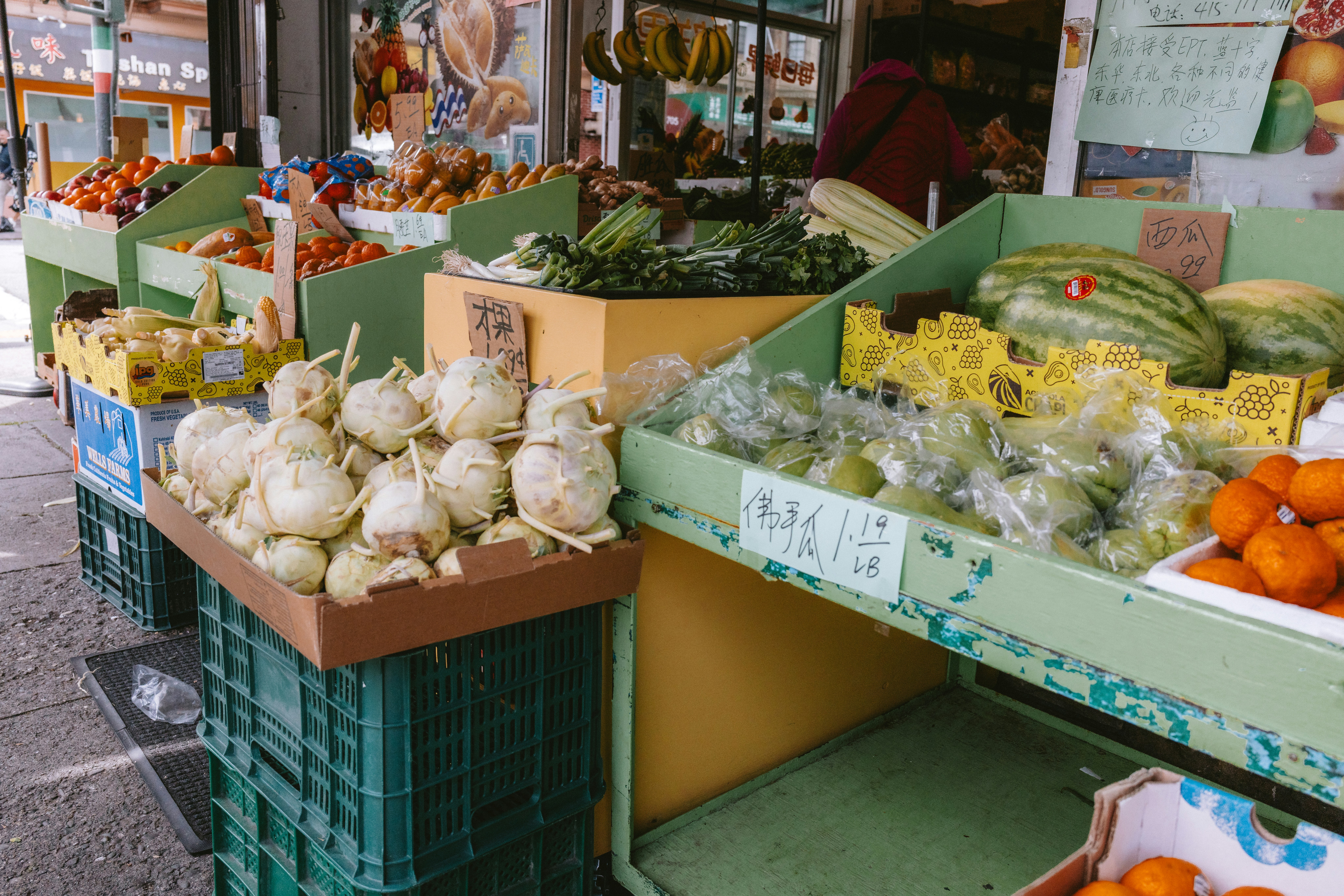 Fresh produce displayed at a local market stall. photo – Free San ...