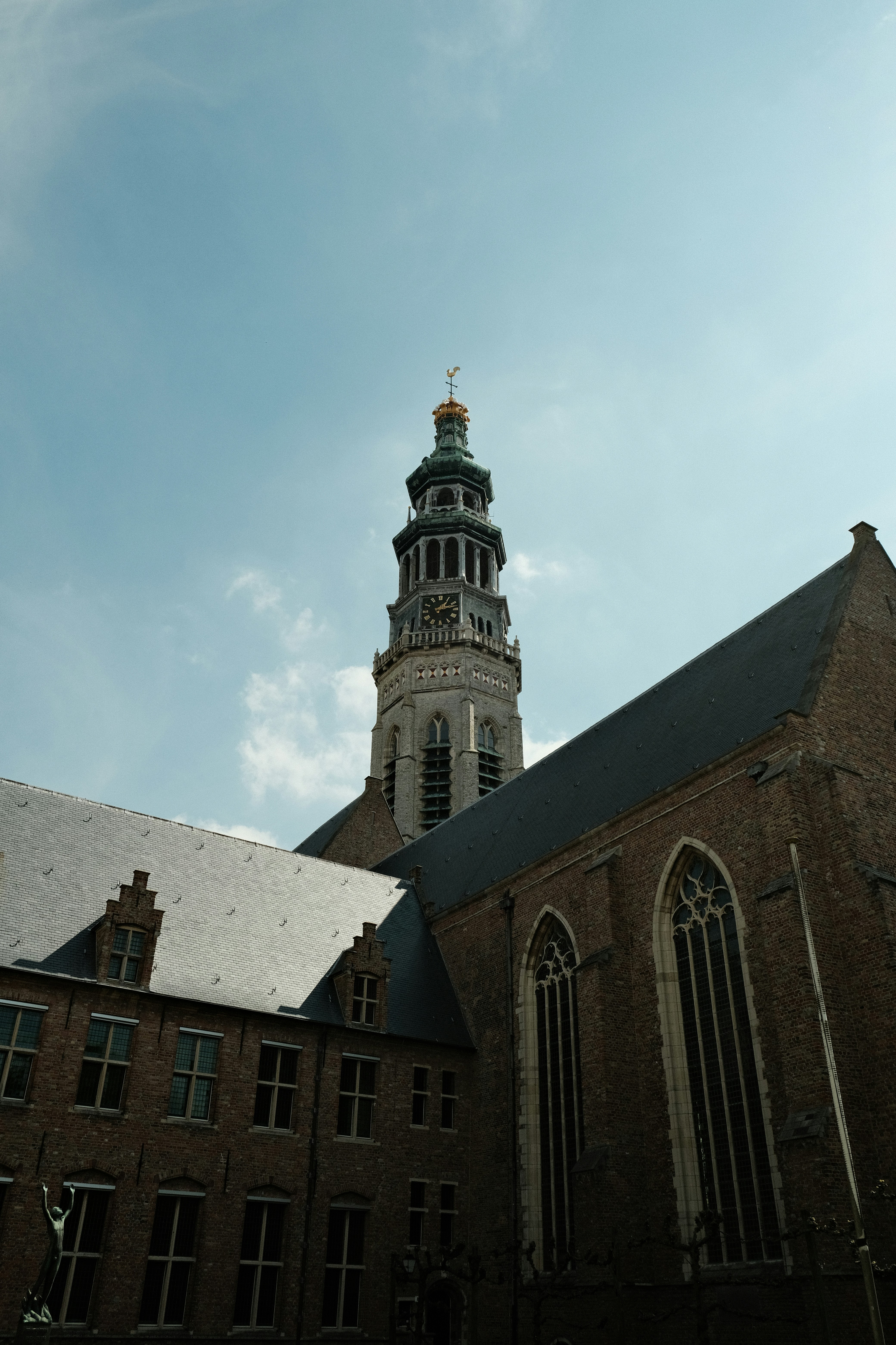 A tall church tower reaches into the sky. photo – Free Building Image ...