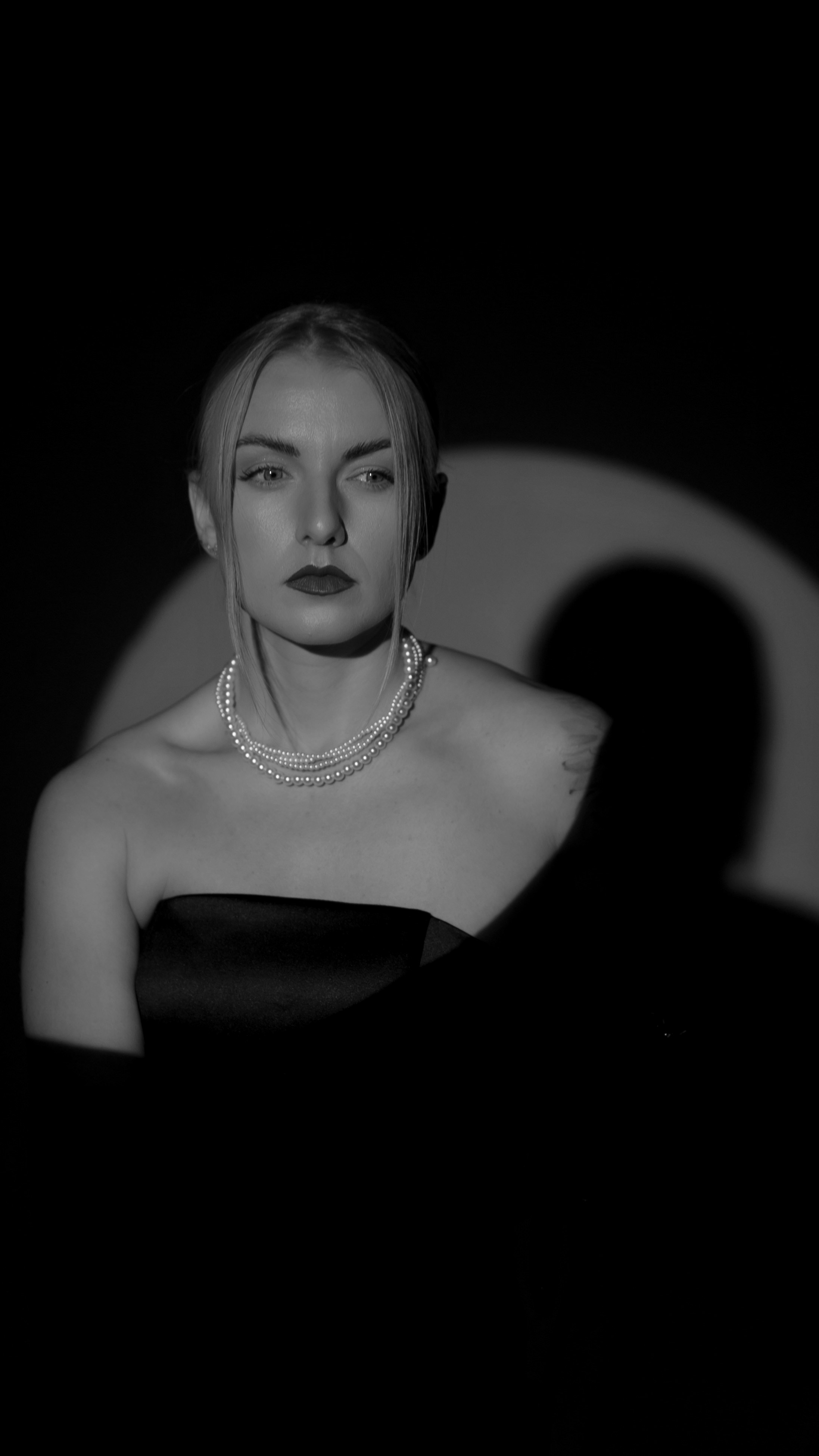 Elegance in Shadows