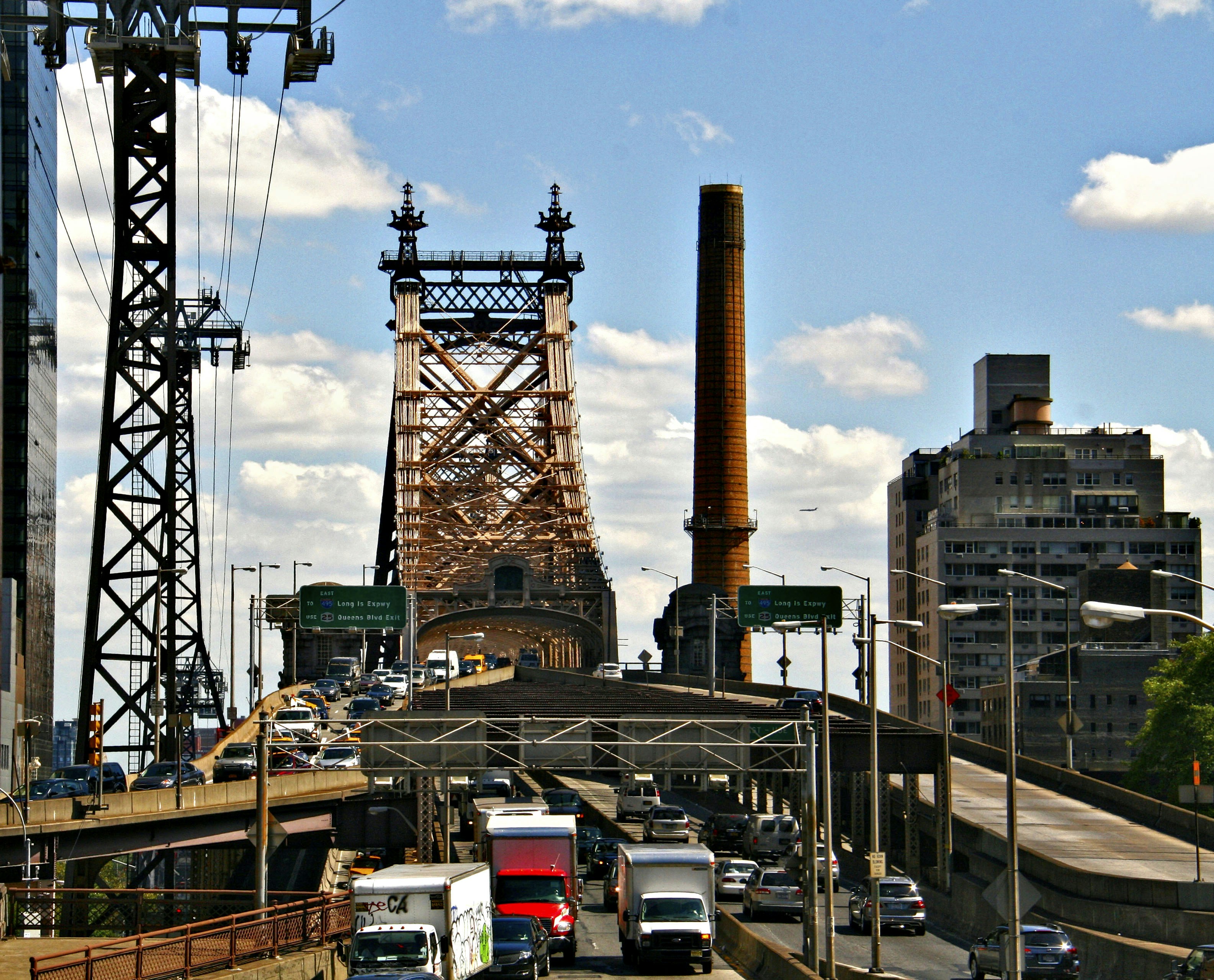 Iron Atlas Over the Hudson: Crossing the Steel Spine