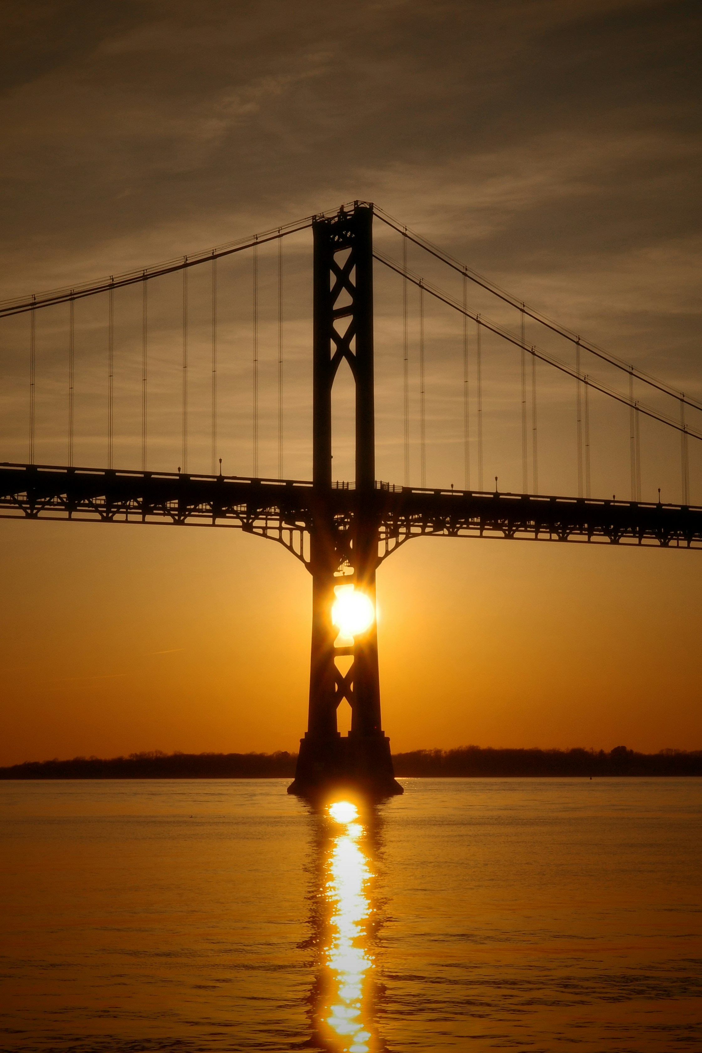 Beautiful sunset at Mount Hope Bay, Portsmouth, RI