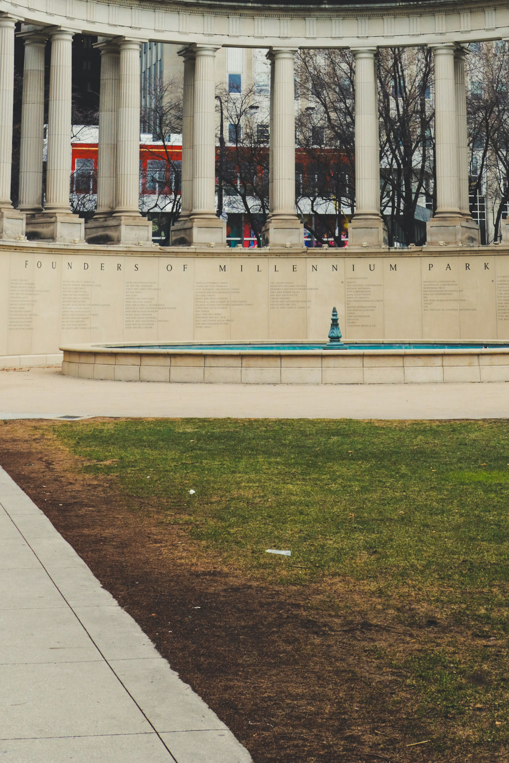 Colonnade Reverie: Founders Wall and Fountain at Millennium Park