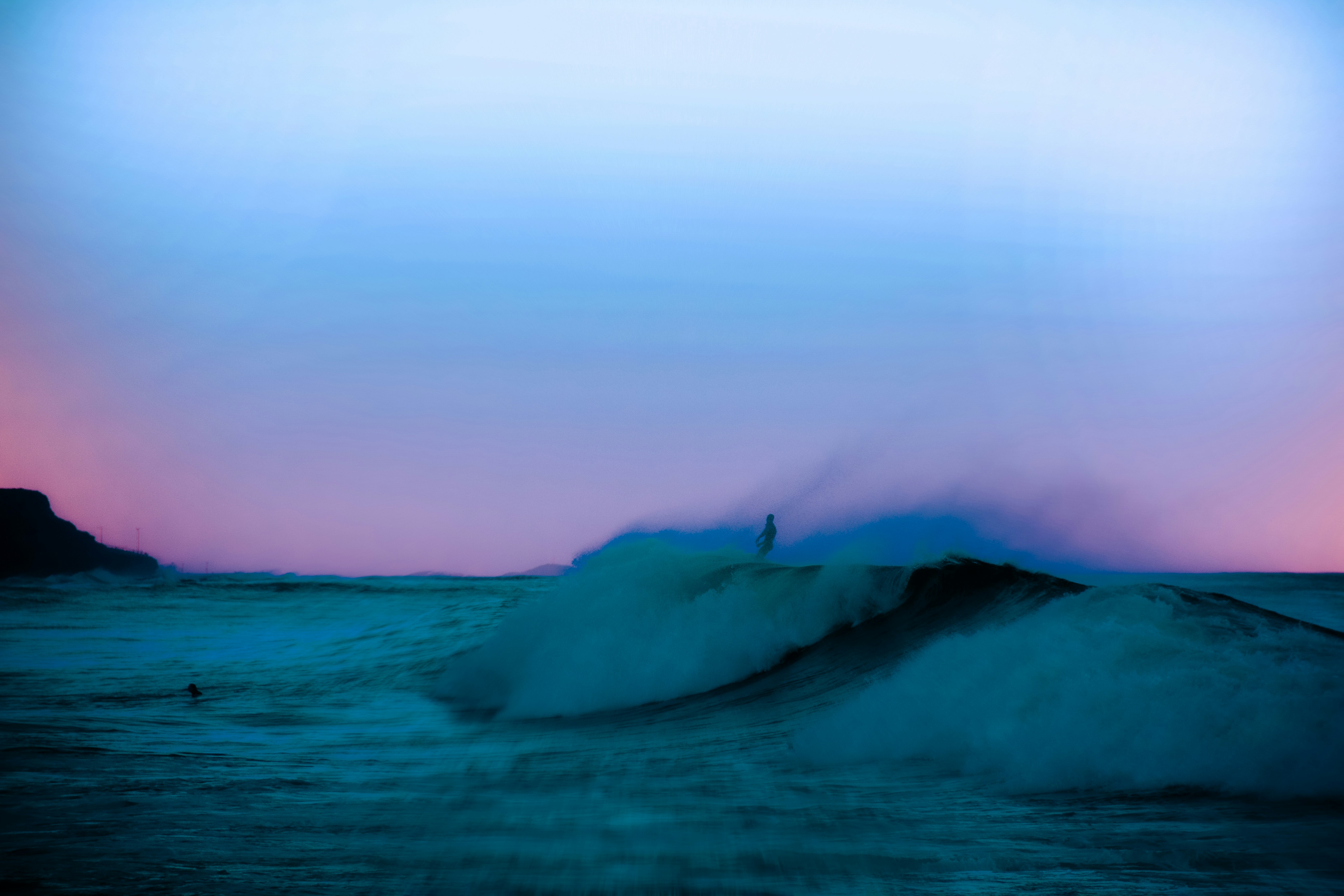Dusk Crest: A Turquoise Wave Carves Through a Lavender Horizon