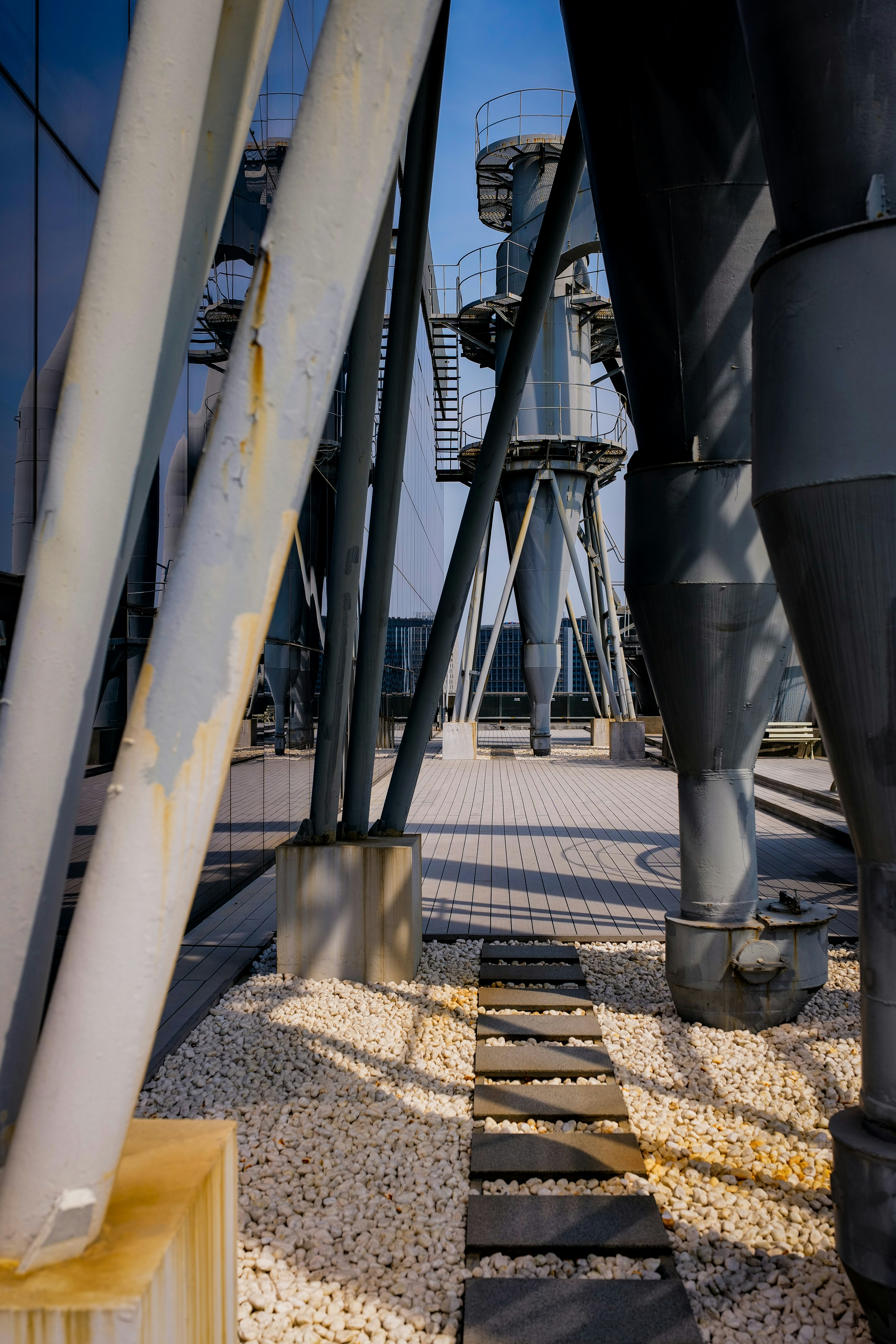 Geometry in Steel: A Walk Through an Industrial Atrium