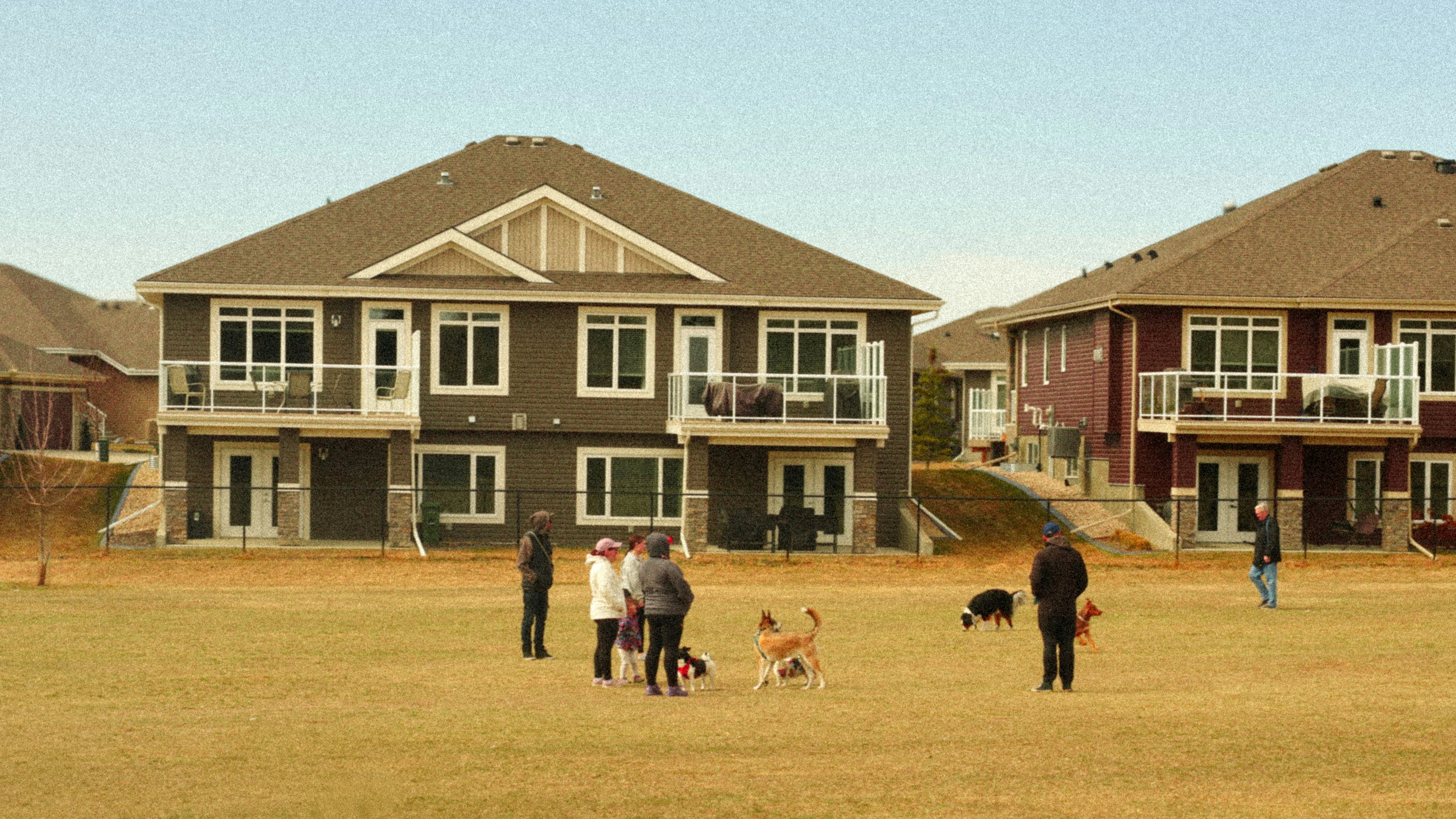 Photo by teerapat mahingsa with Canon EOS R10