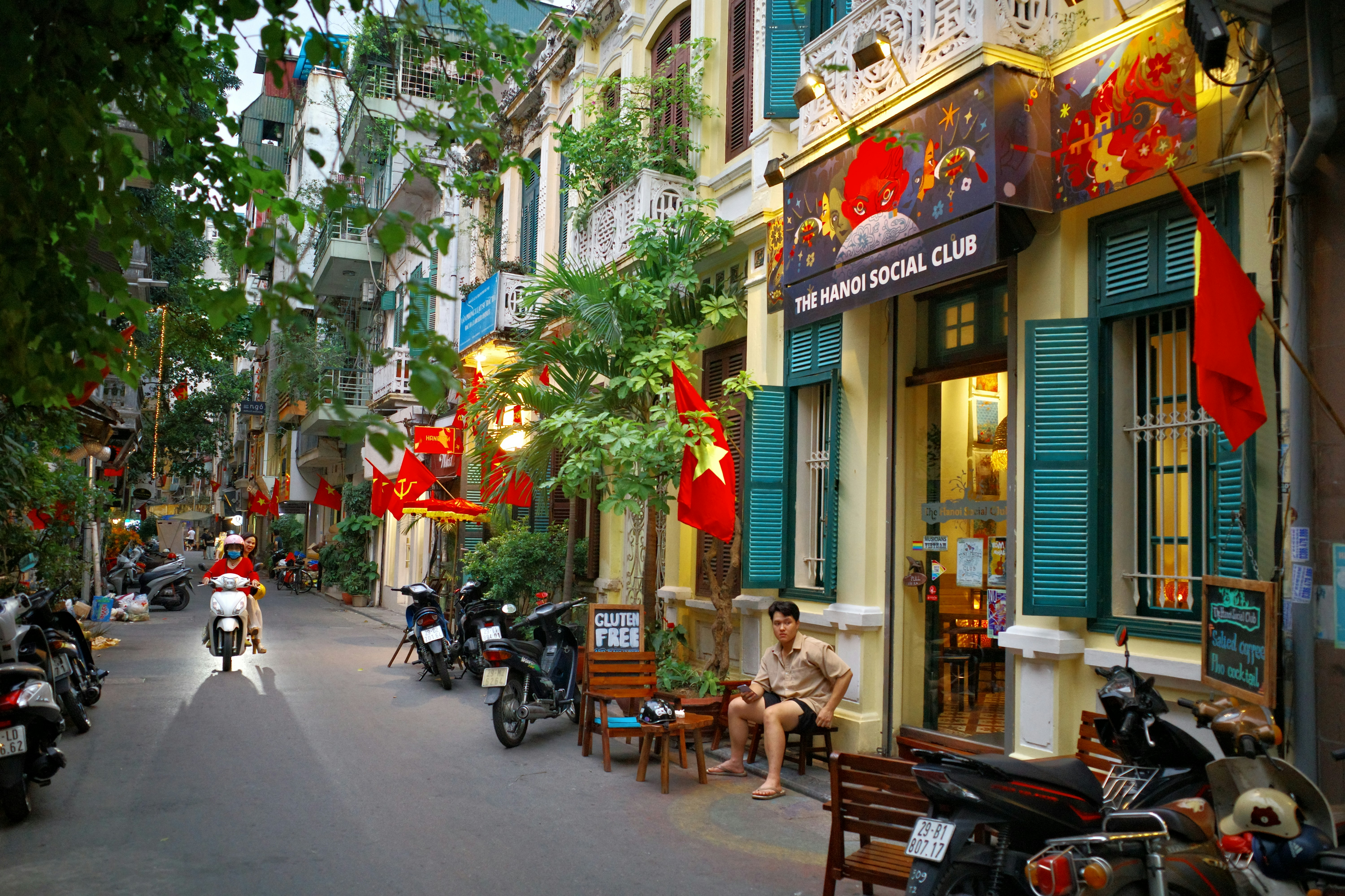 Photo by Claire with Ricoh GR III