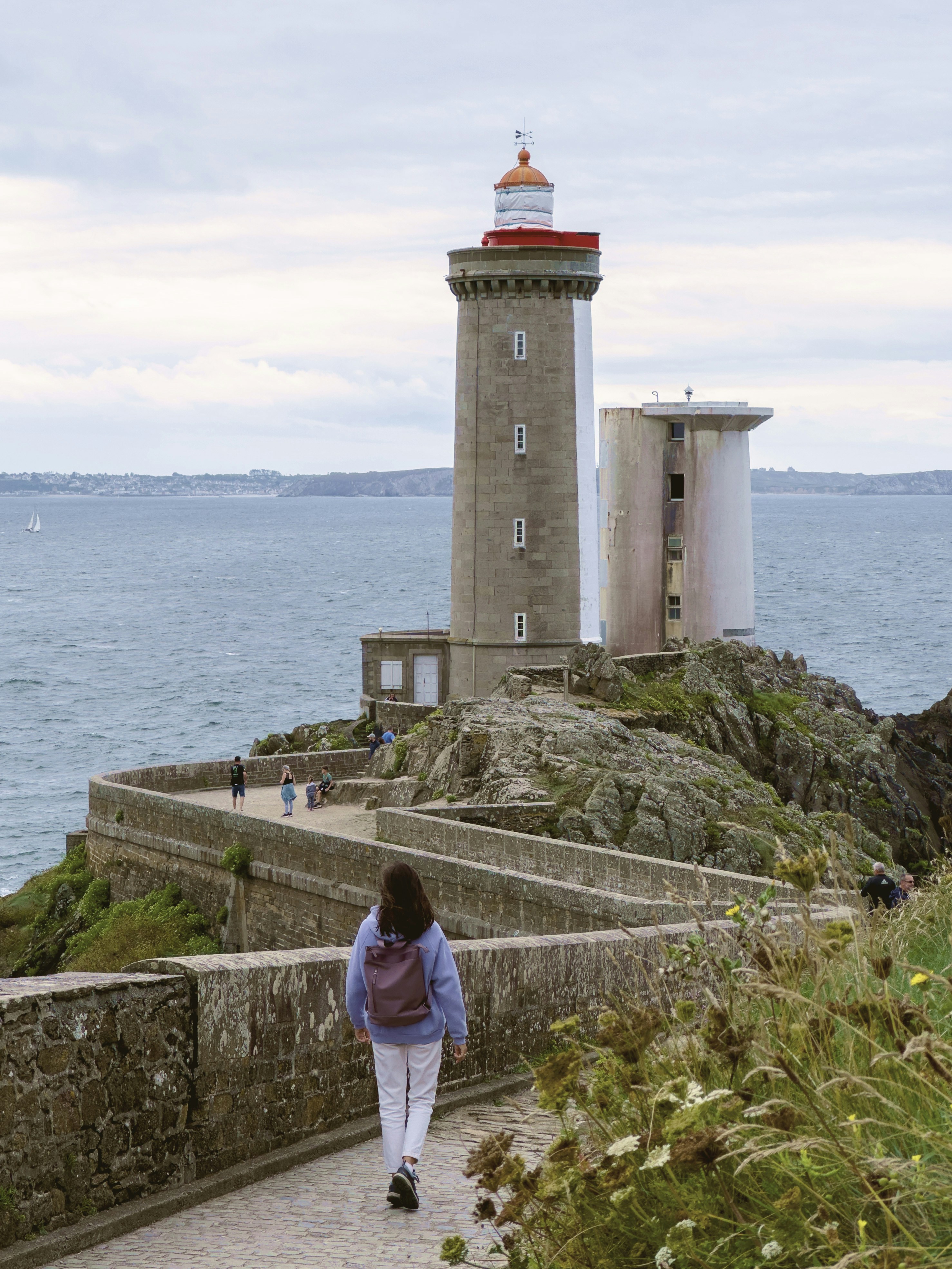 Promontory Light: A Granite Tower Guarding the Atlantic