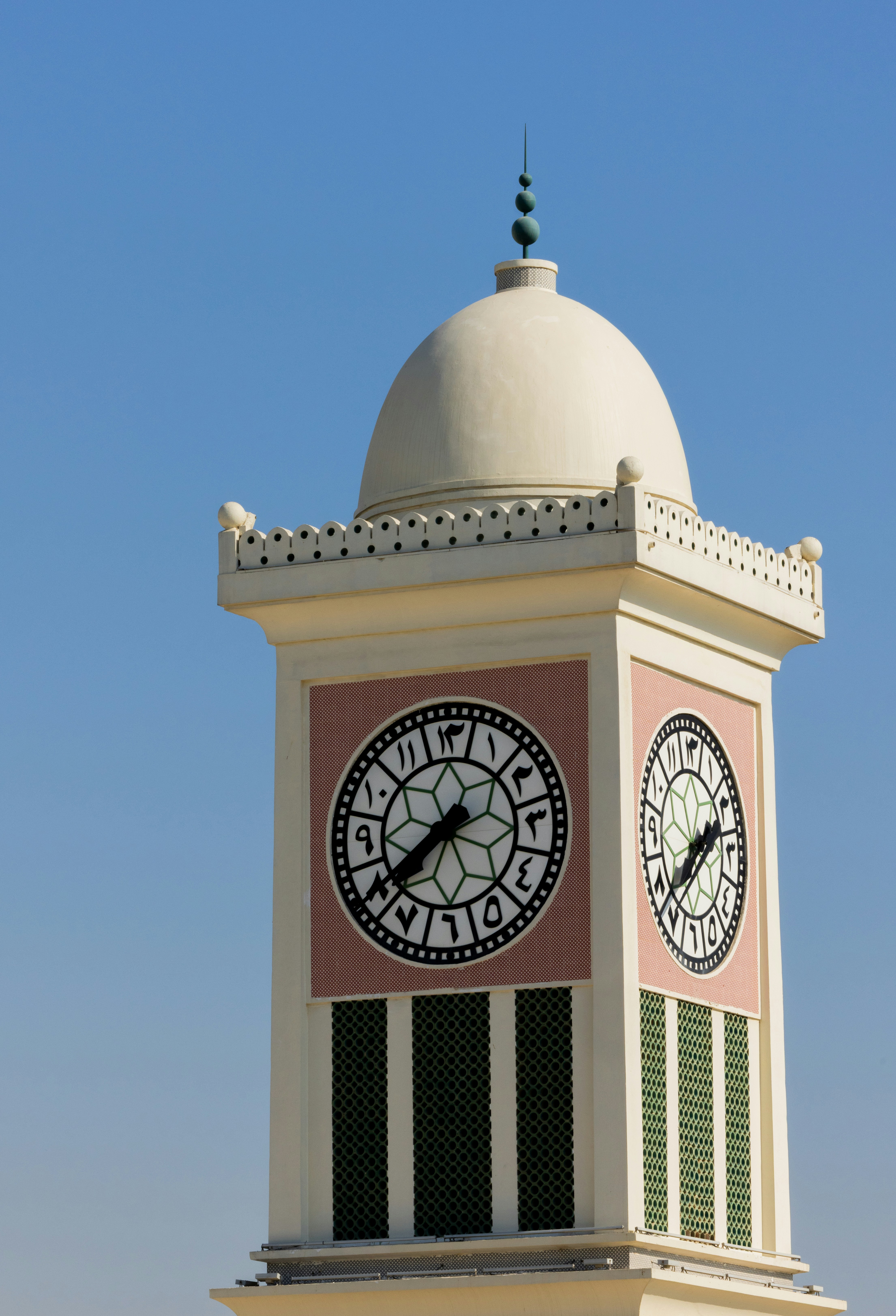 Photo by Lukhmanul Hakeem with Canon EOS R5