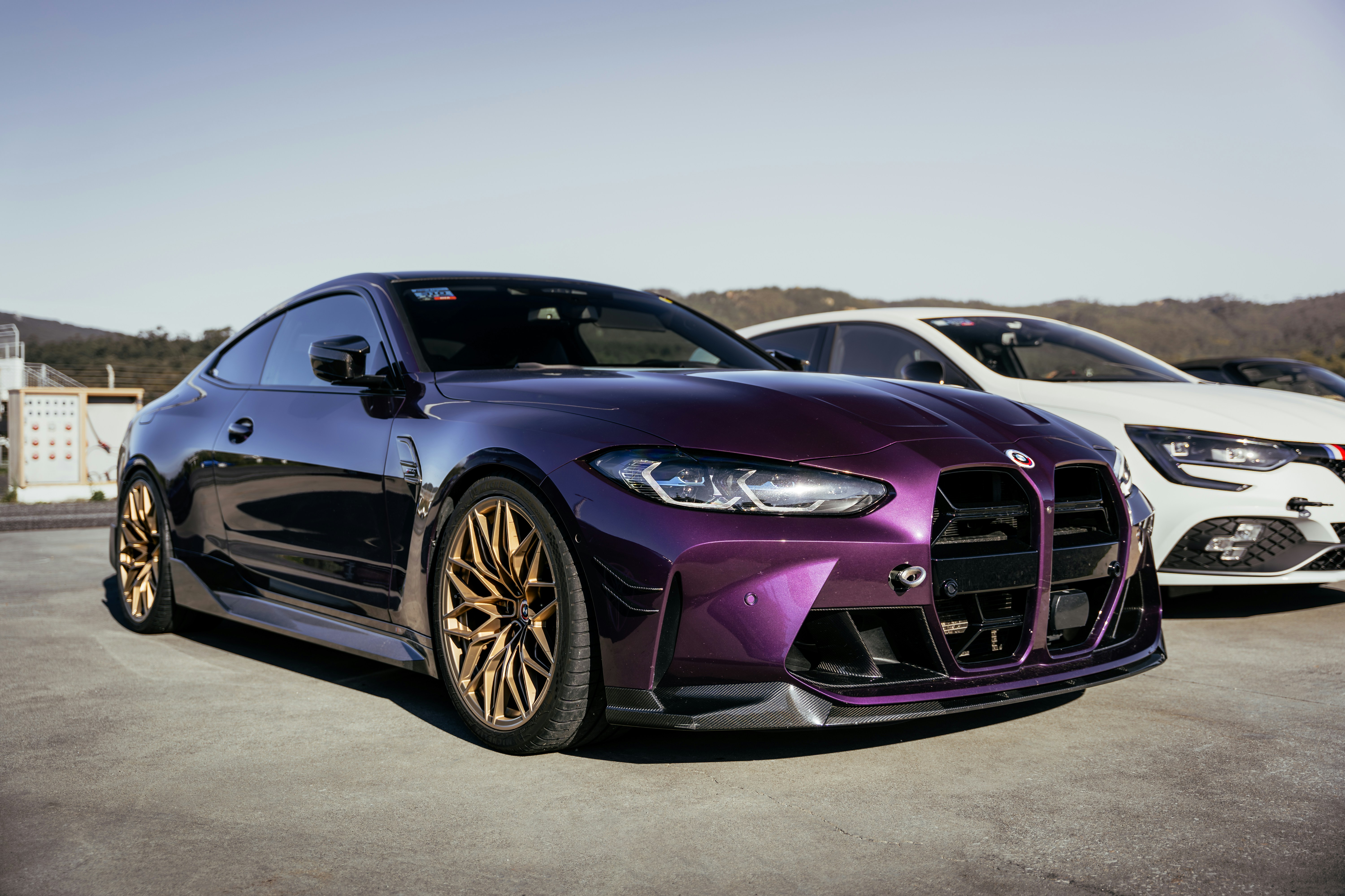 A purple BMW car is parked. photo – Free Car Image on Unsplash