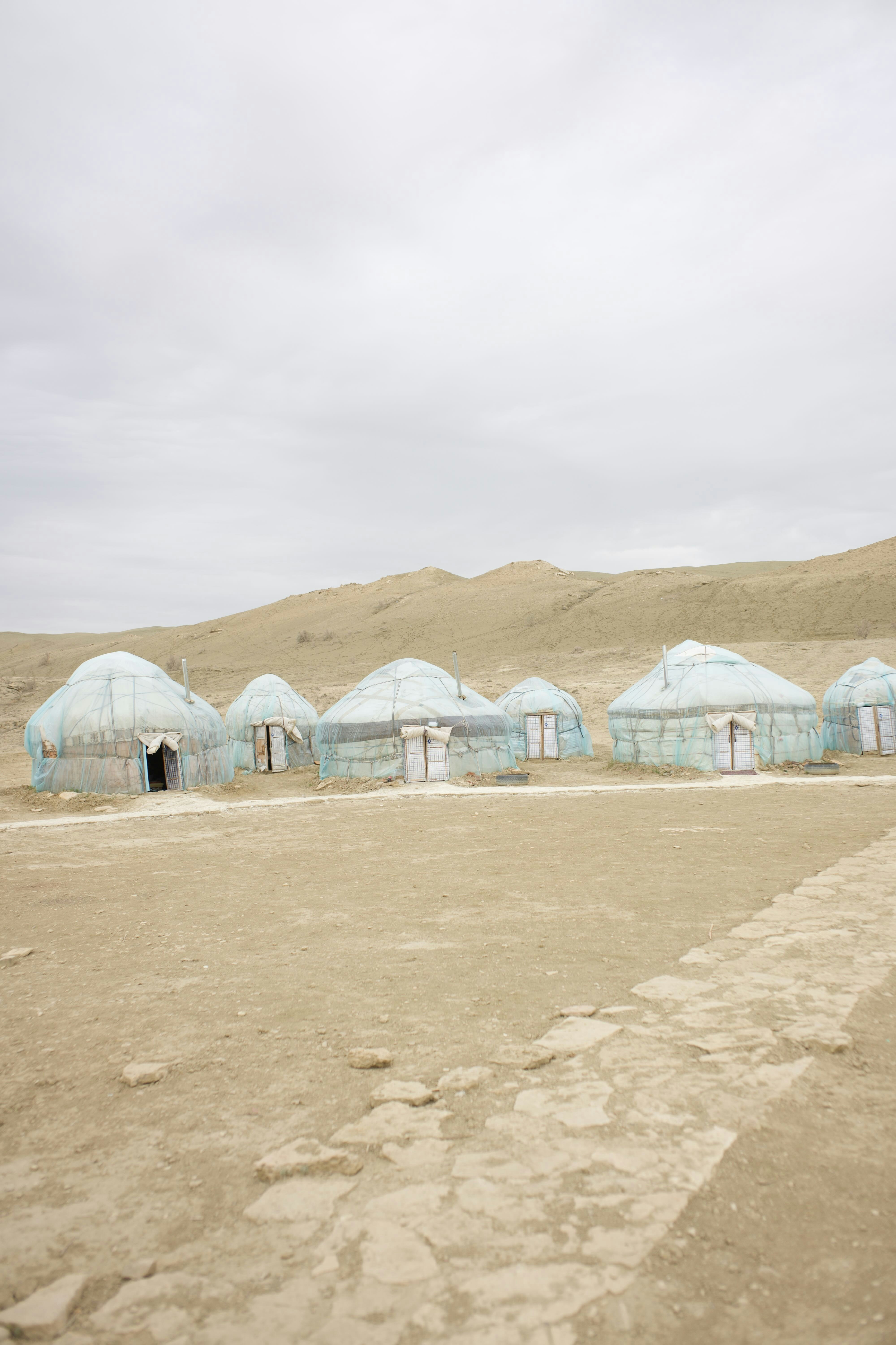 Dunes, Domes and a Quiet Camp: Desert Hospitality in Pale Light