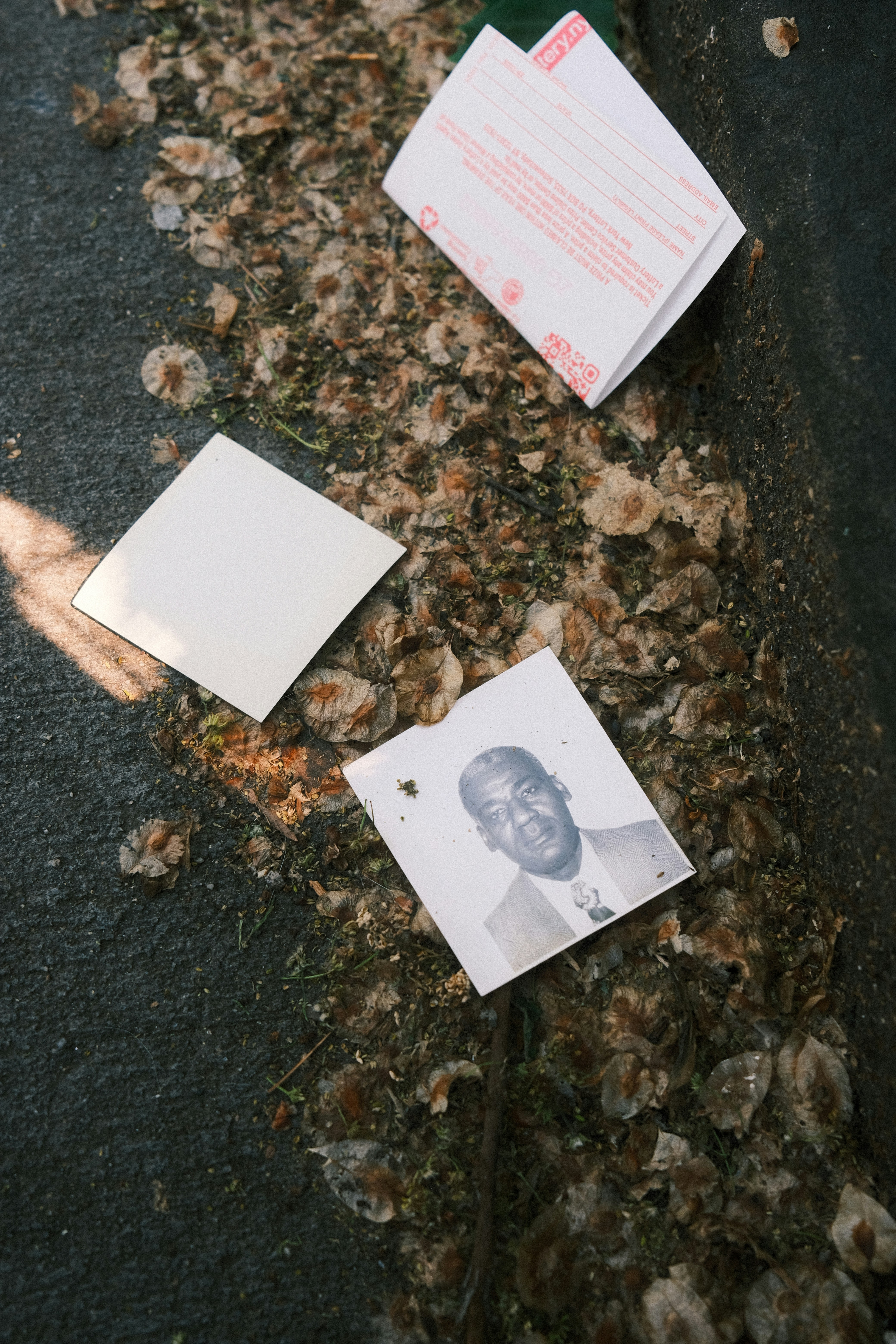 Forgotten Memories on the Ground