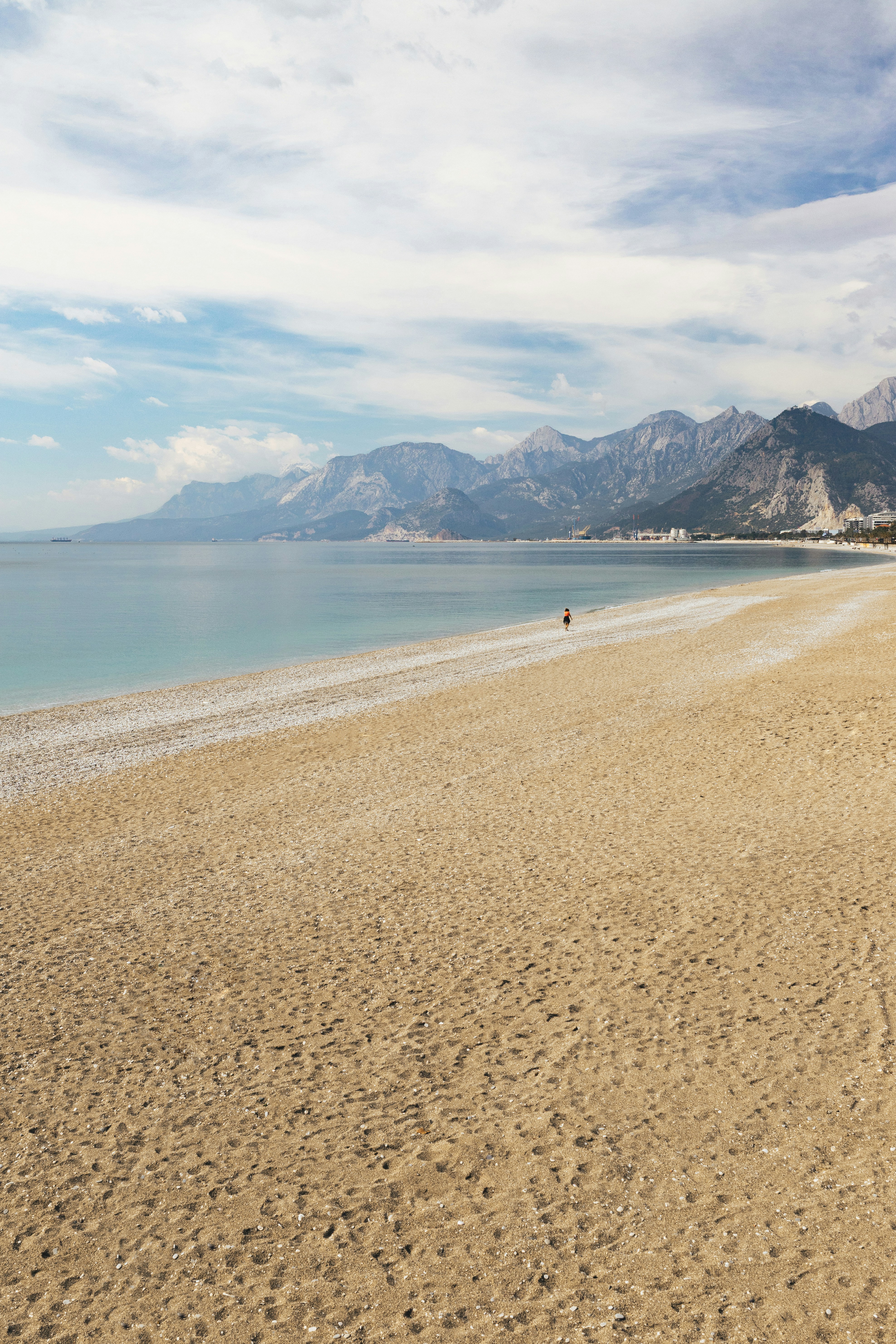 Serenity by the Shoreline