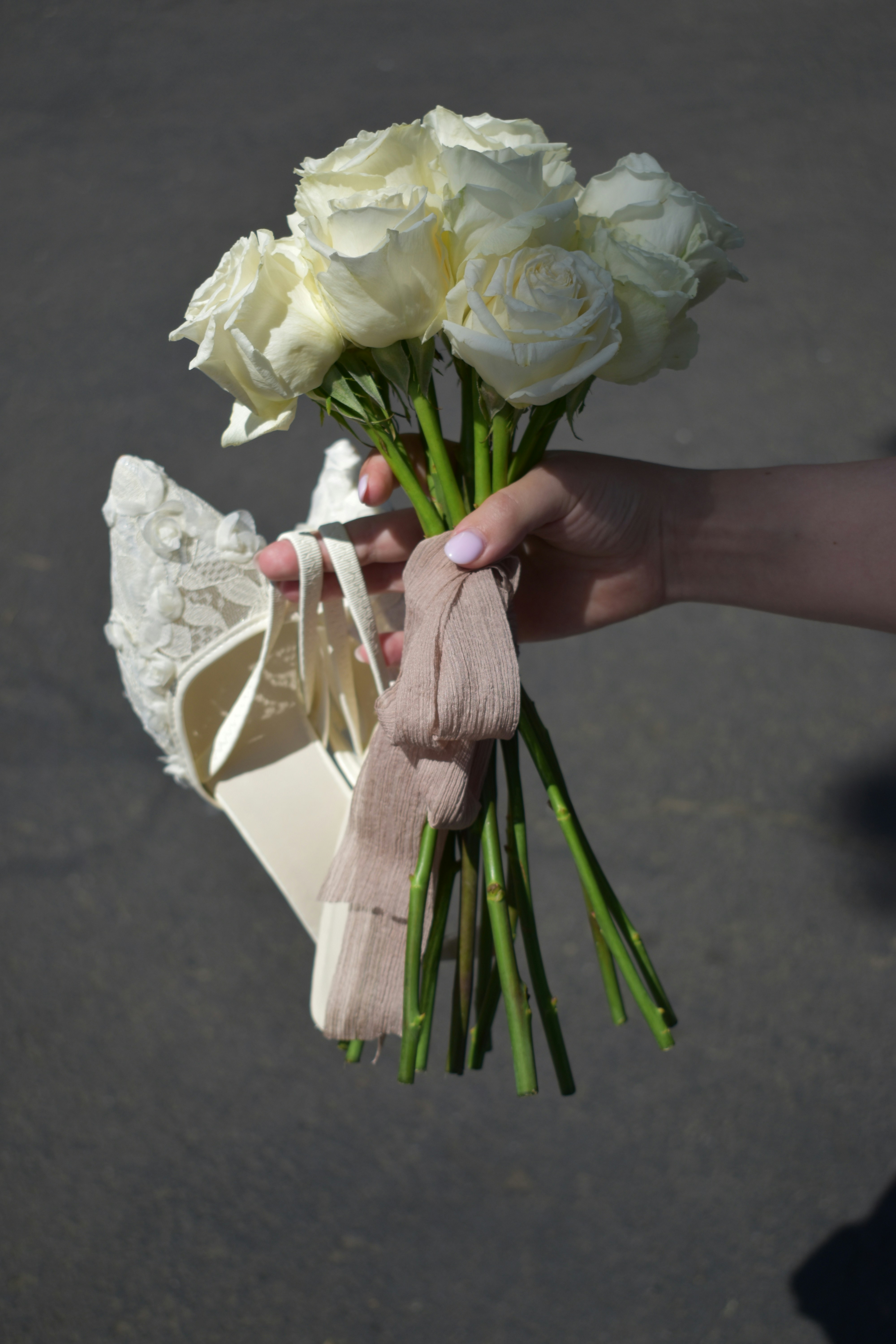 White Rose Bouquet Portrait: A Bride’s Handful of Elegance