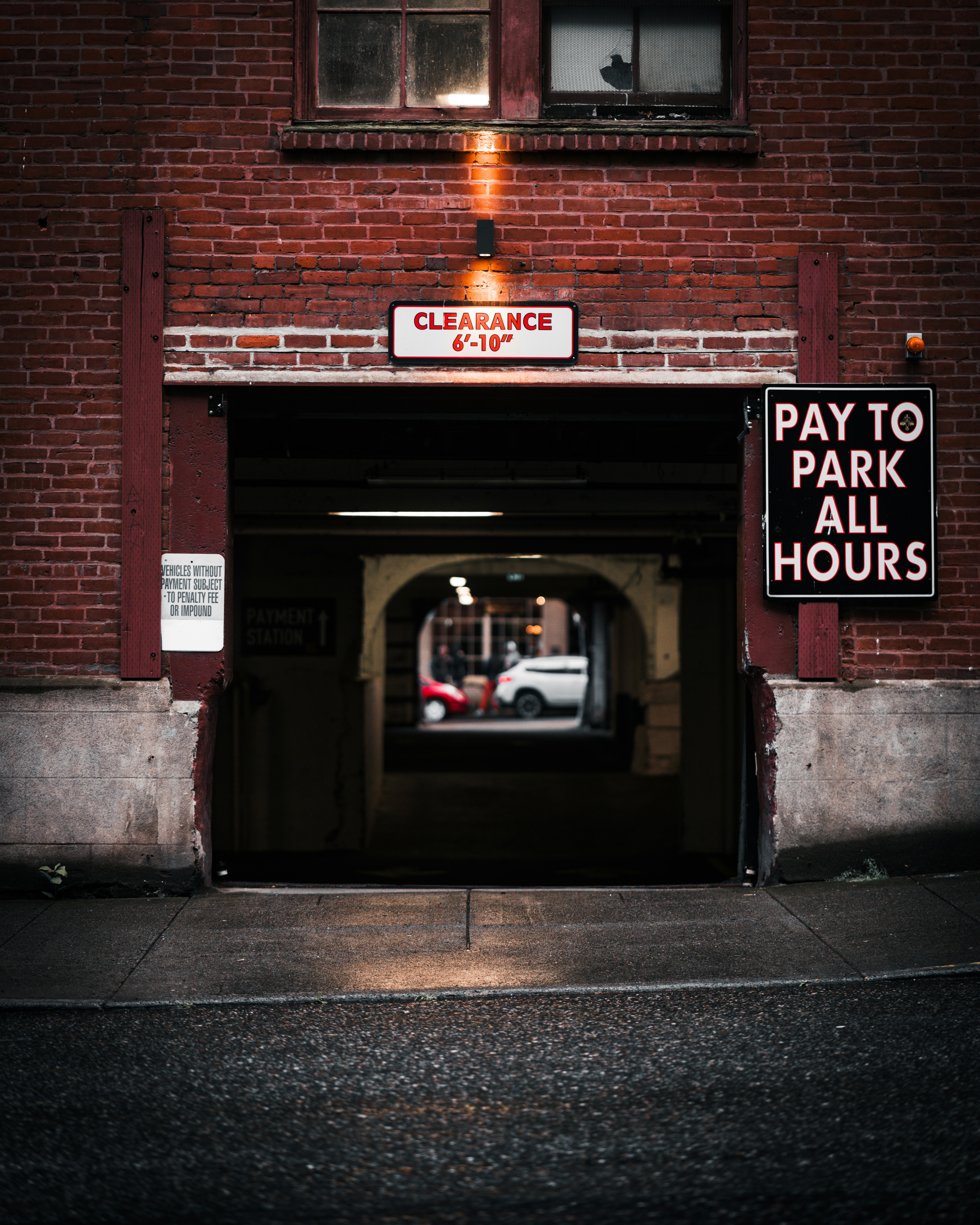 Urban Gateway: A Portal to Hidden Spaces