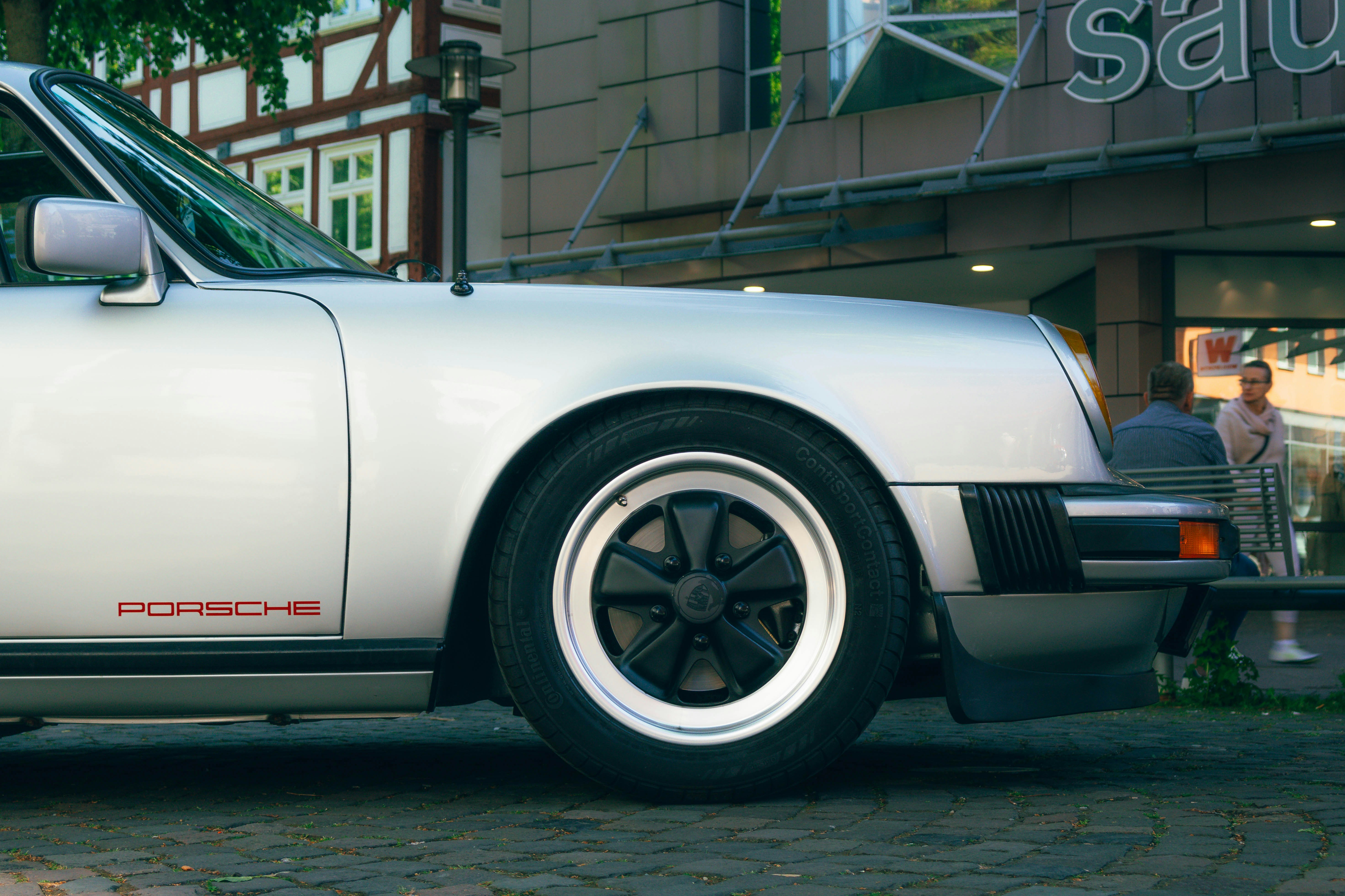 Photo by Arlind Photography with Canon EOS R50