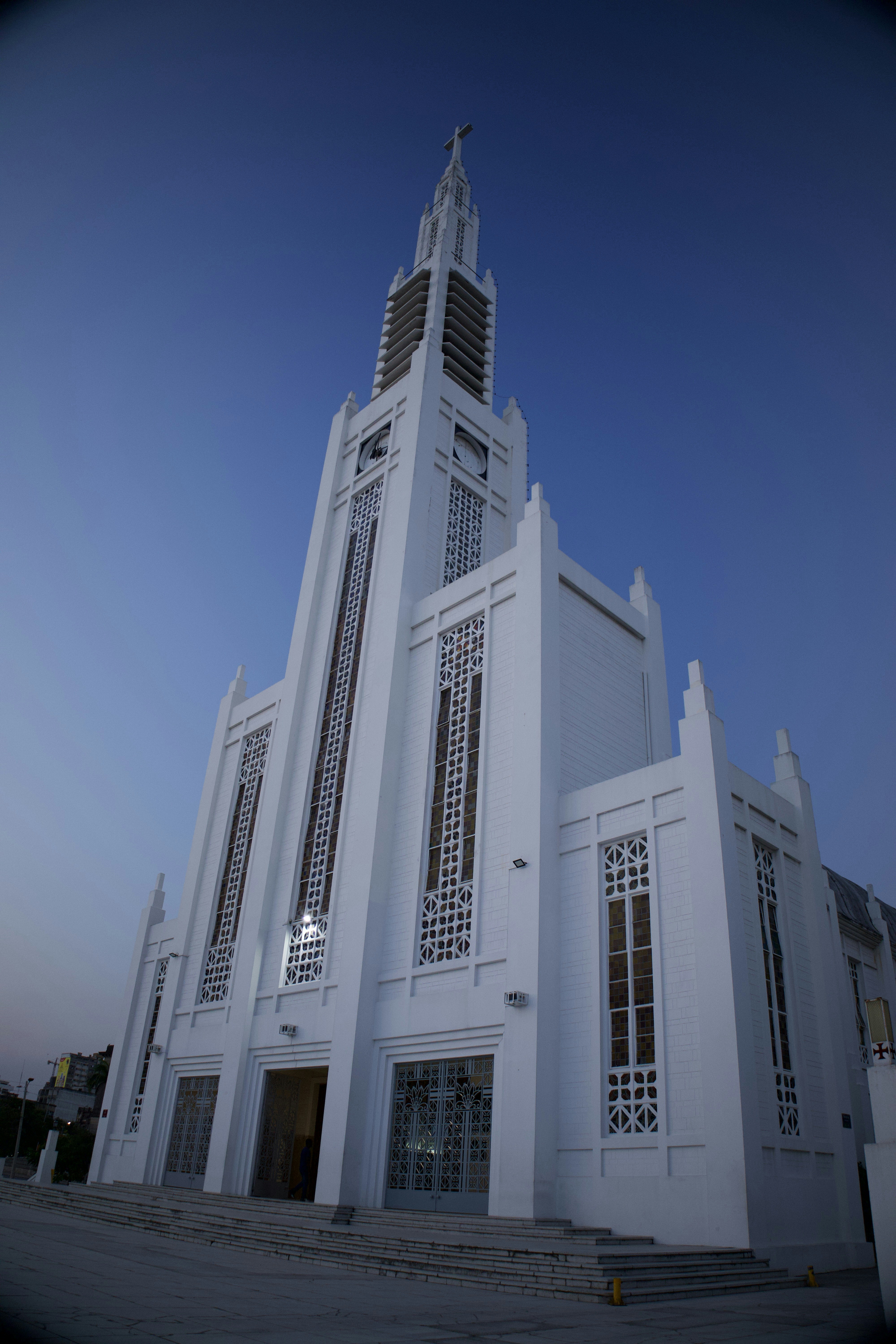 The Ascendant Spire: A White Cathedral Piercing the Blue Hour Sky