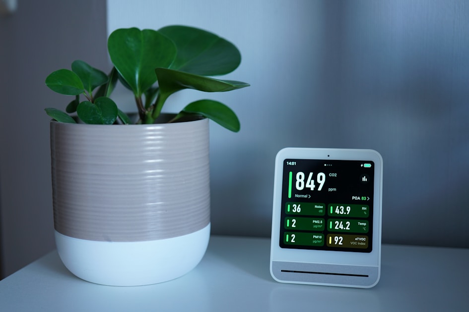 What's the Best Smart Home Air Quality Monitors With Integrated ...