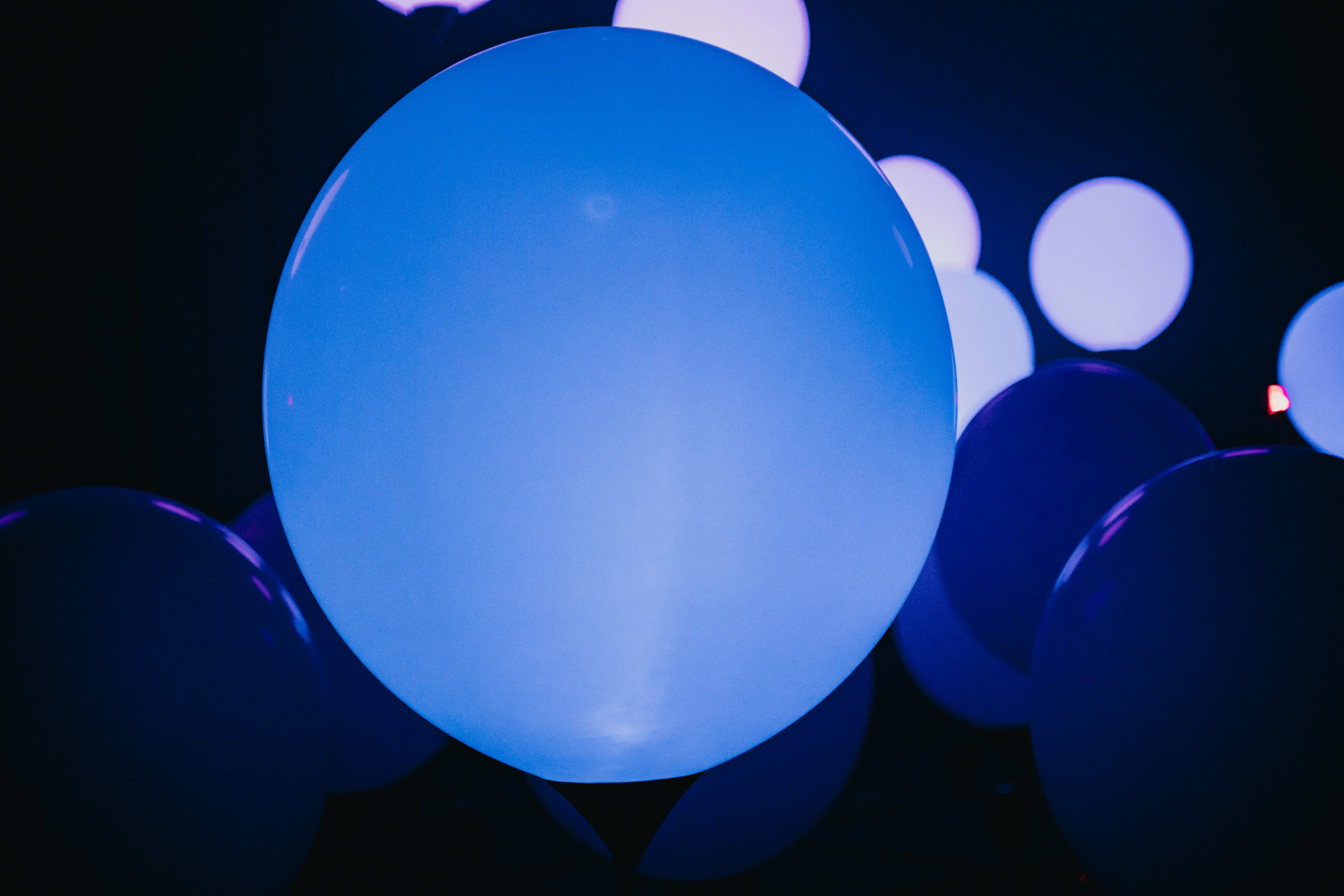 Illuminated Spheres in a Dreamlike Space