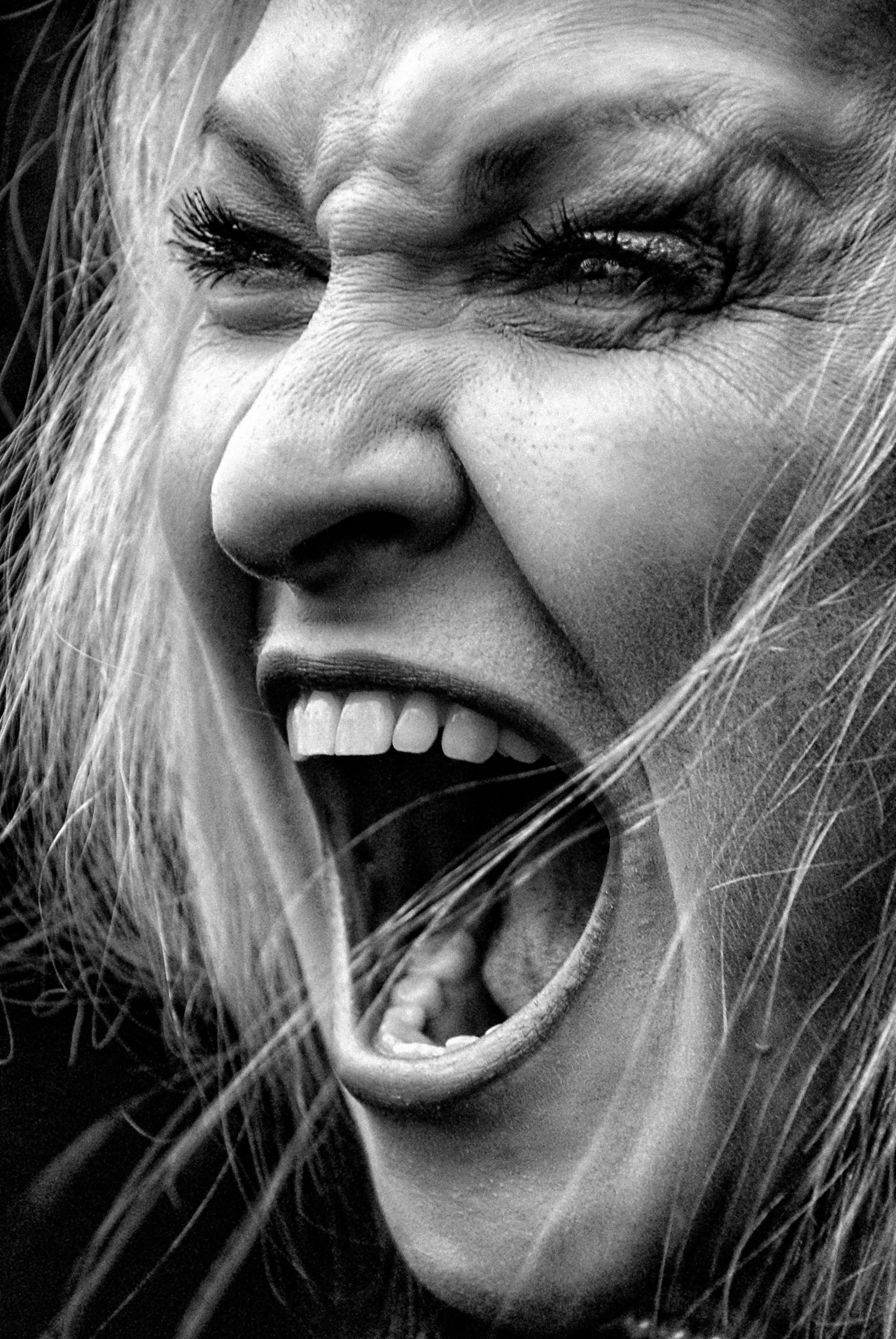 Woman Screaming Pictures | Download Free Images on Unsplash