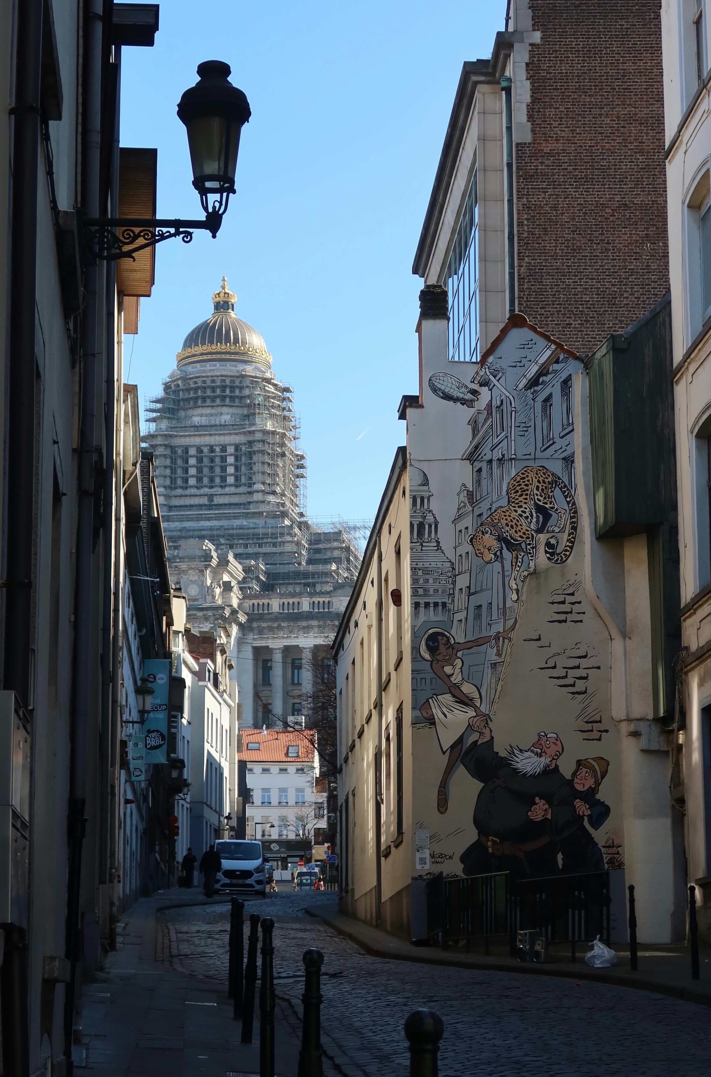 Streetscape to the Capitol Dome