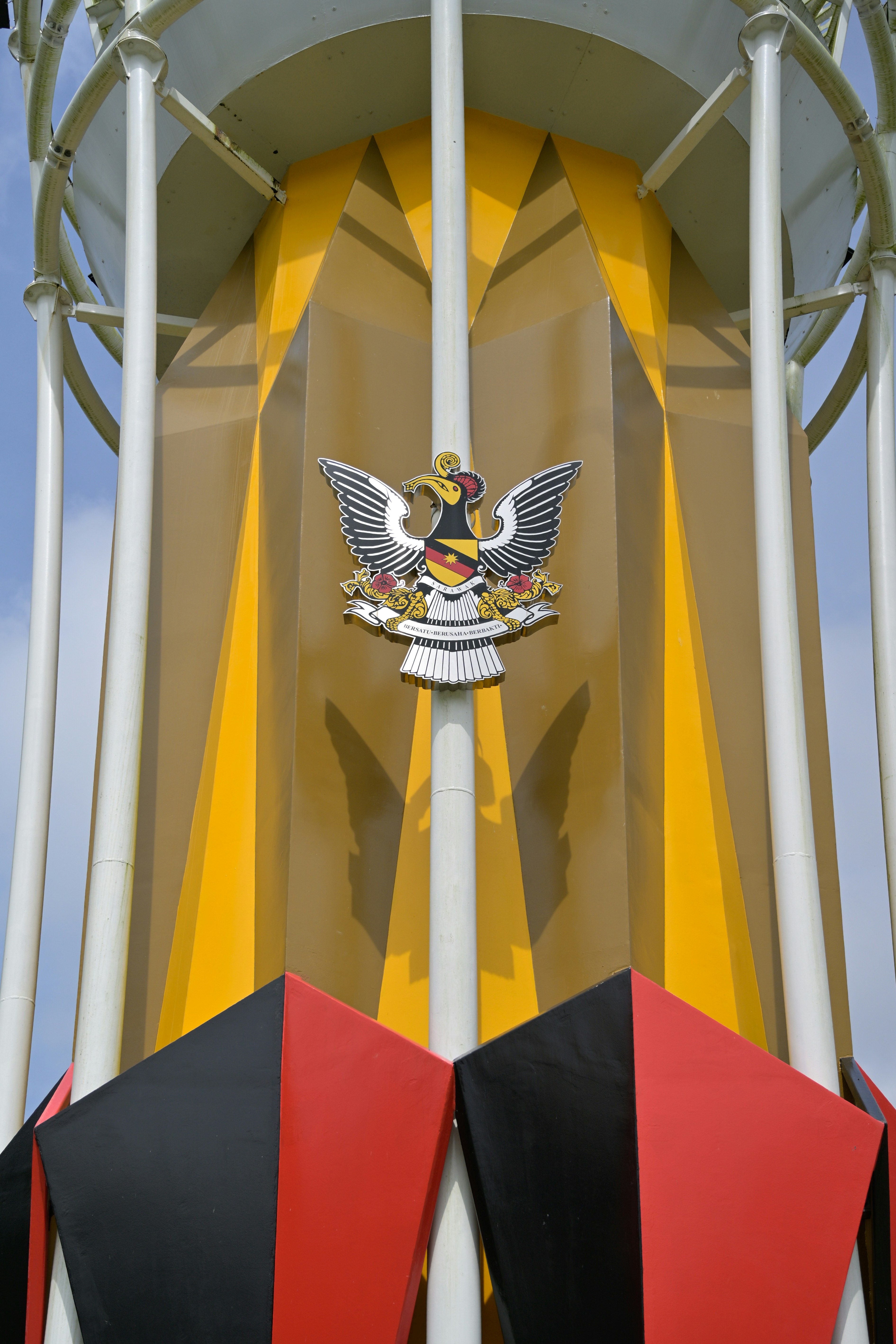 Symbol of Heritage: The Majestic Emblem
