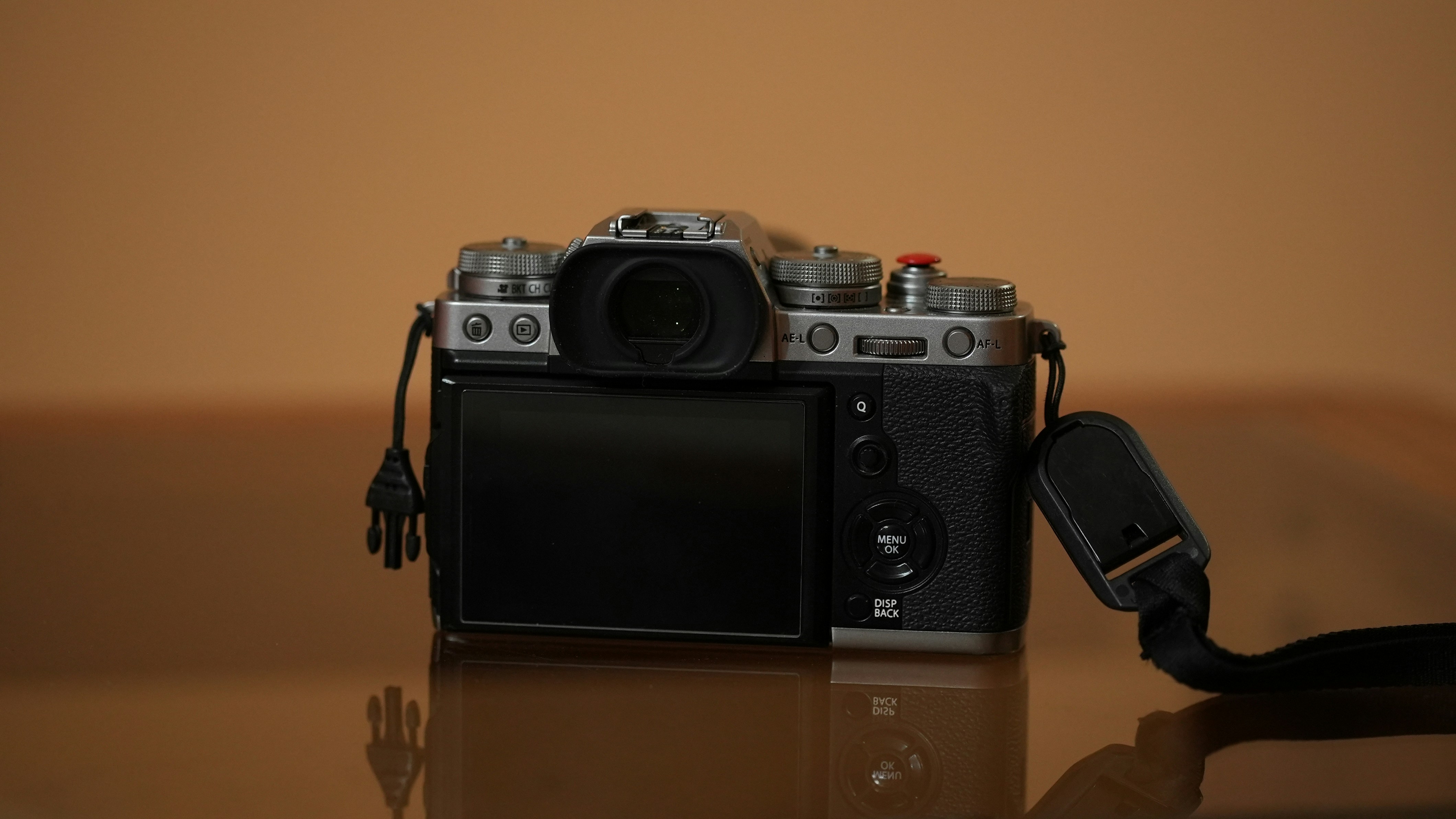 Reflections of Precision: The Art of Photography Gear