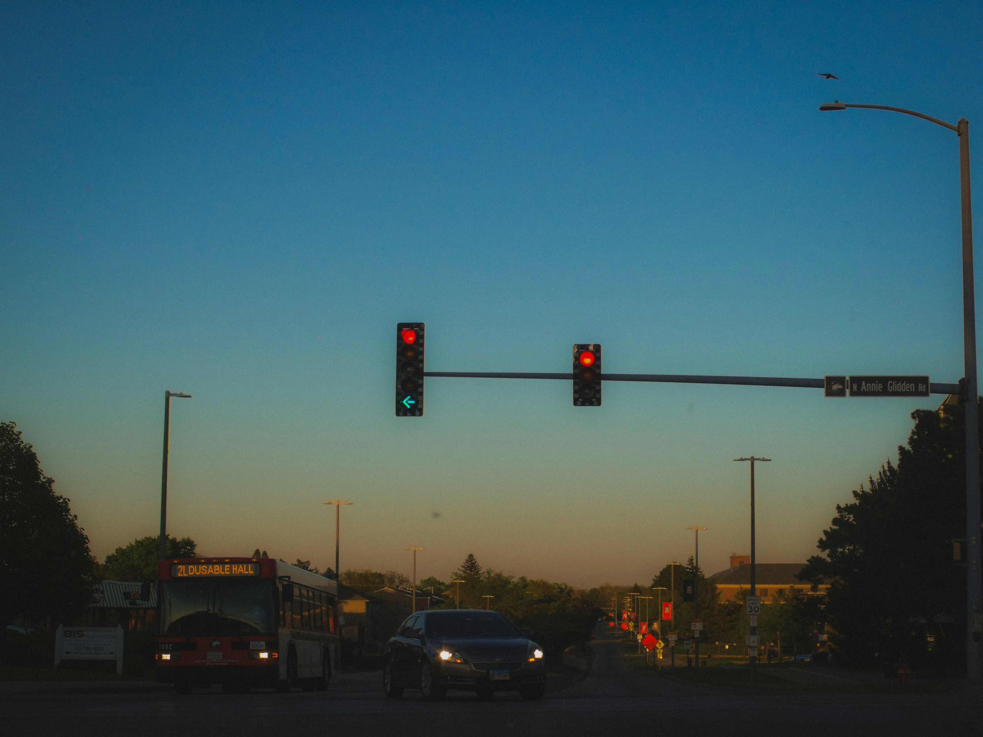 Photo by avansear with Fujifilm FinePix S1500