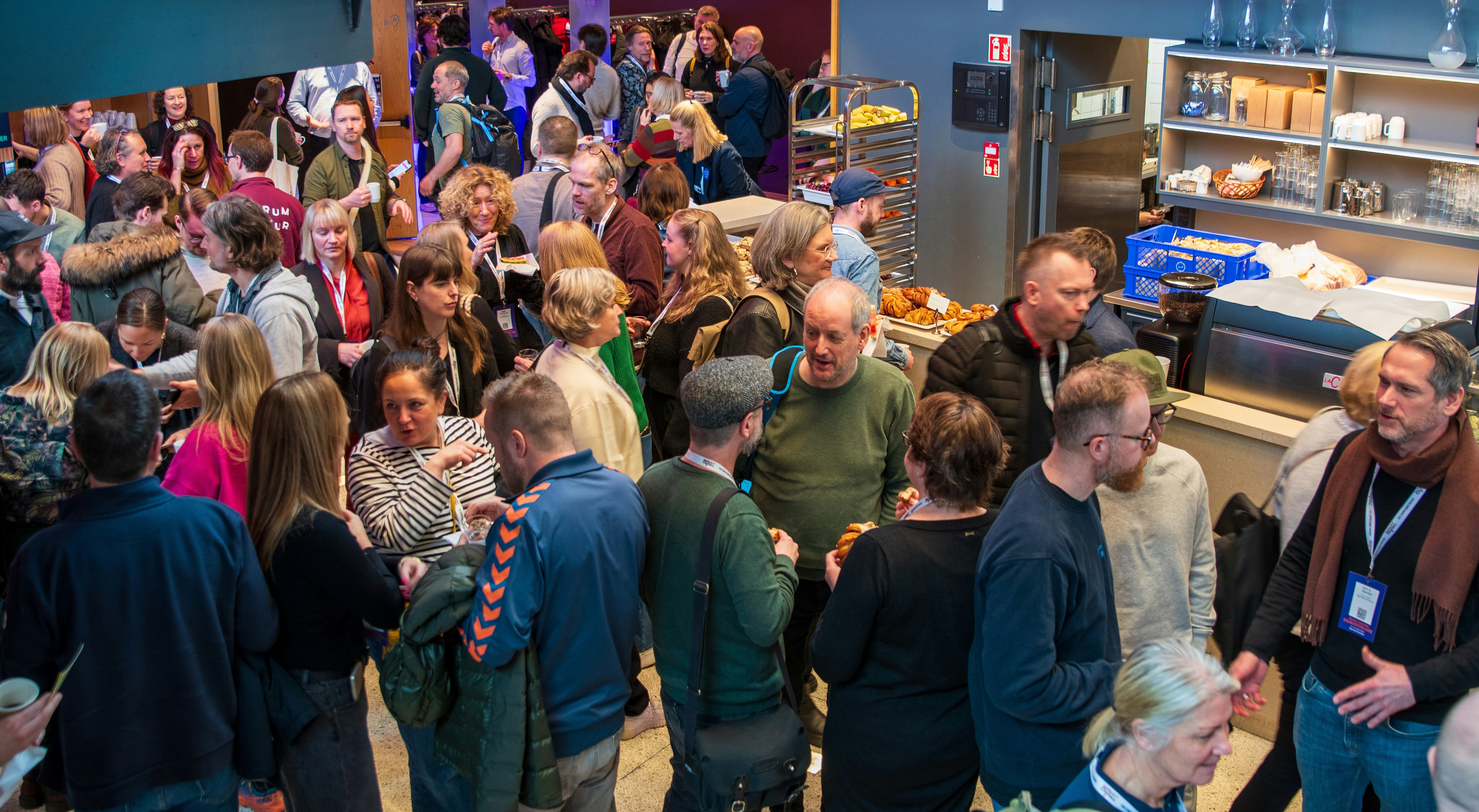 Magnus Skaare (@lindvik) | Comunidade de fotos da Unsplash