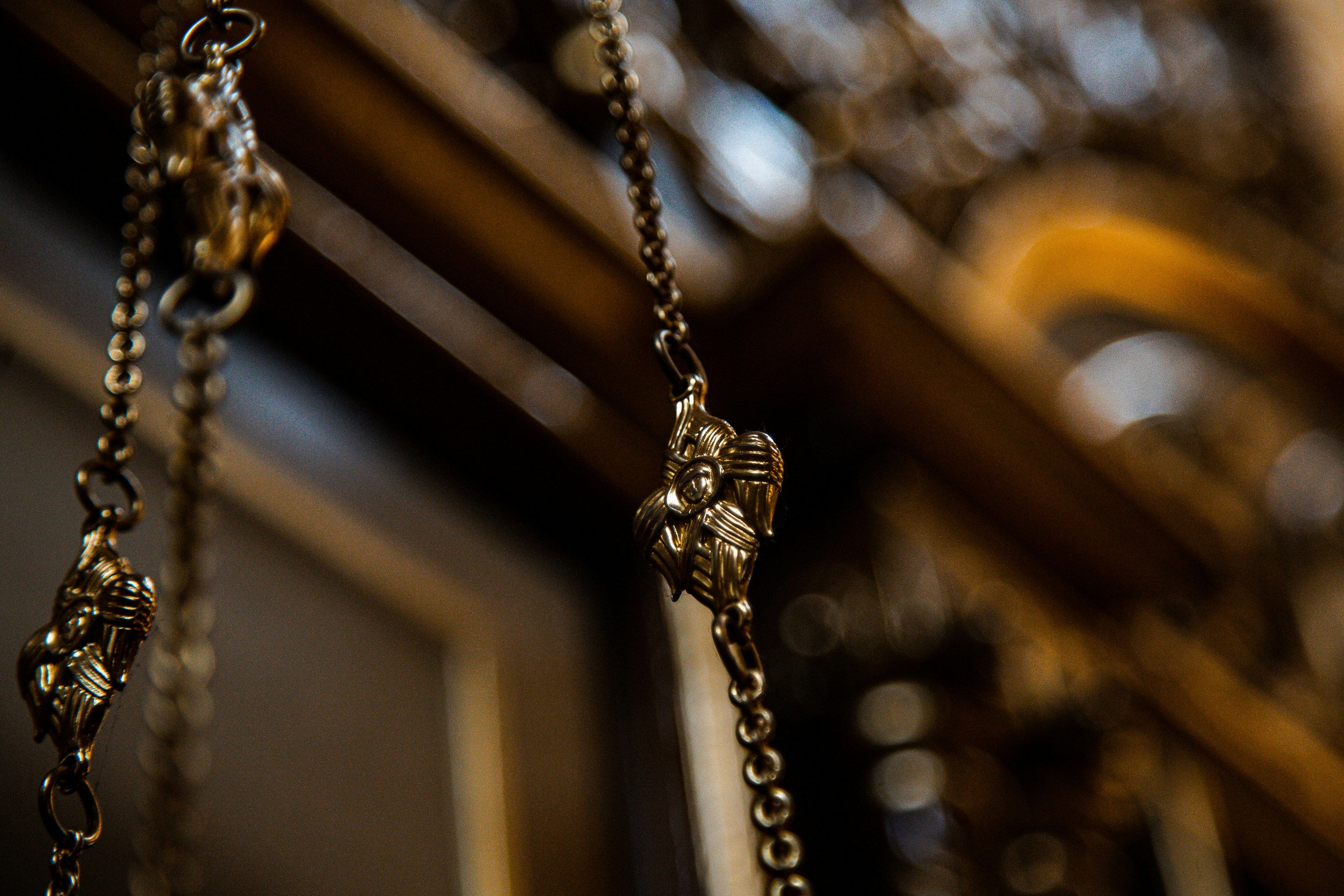 Dangling Charm in a Warm Workshop