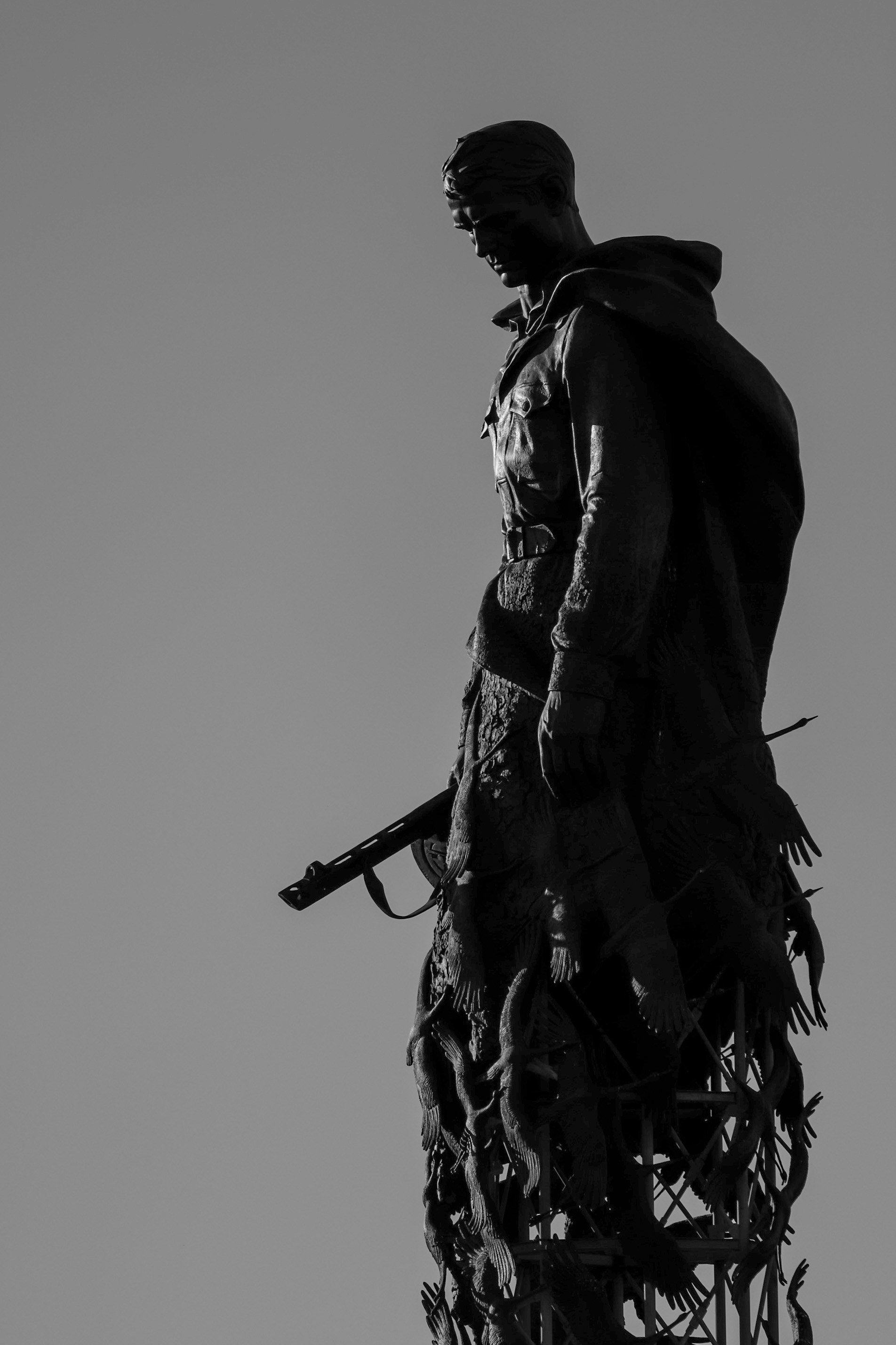 Silent Sentinel: A Tribute in Bronze