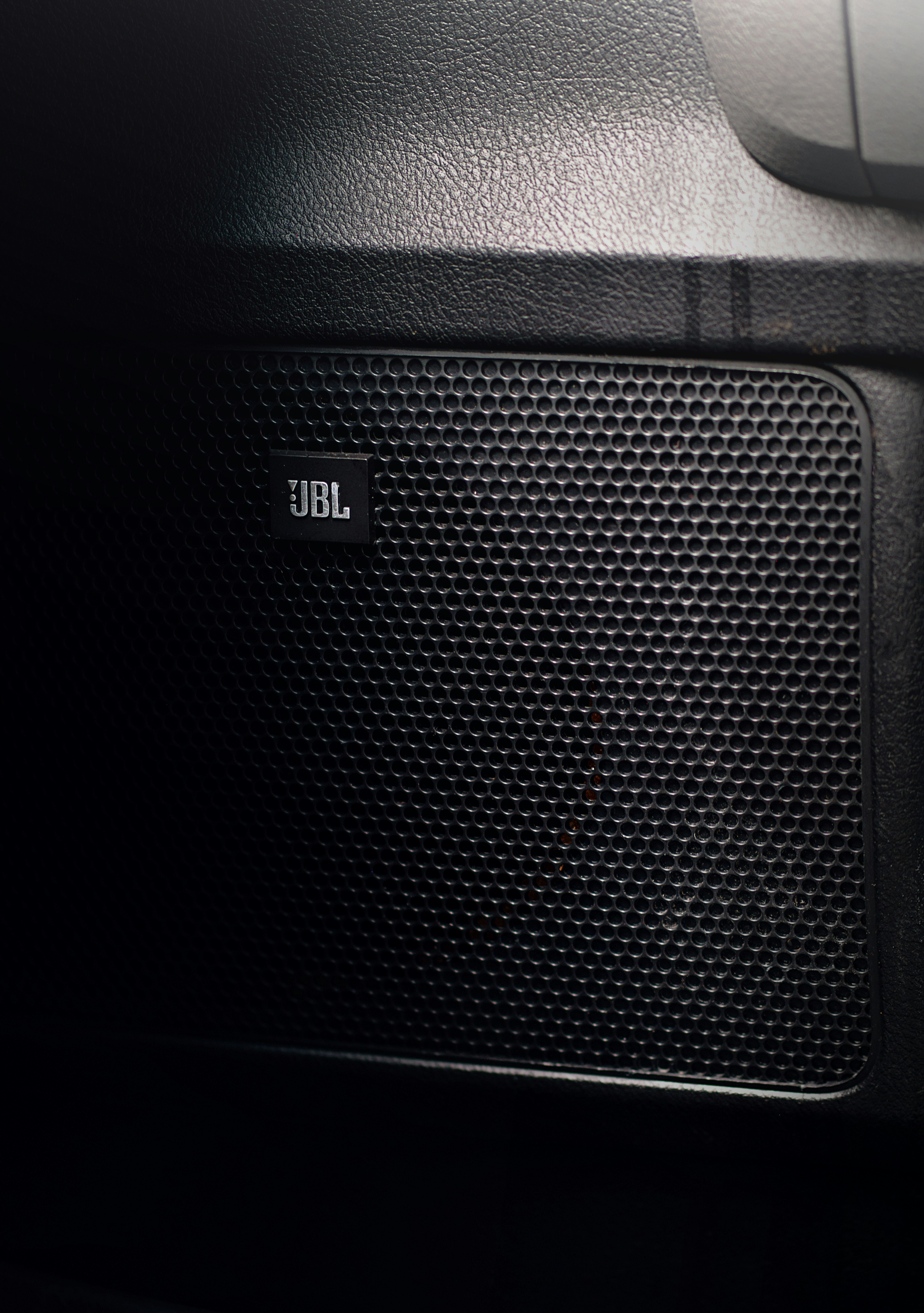 The Pulse of Sound: JBL in Focus