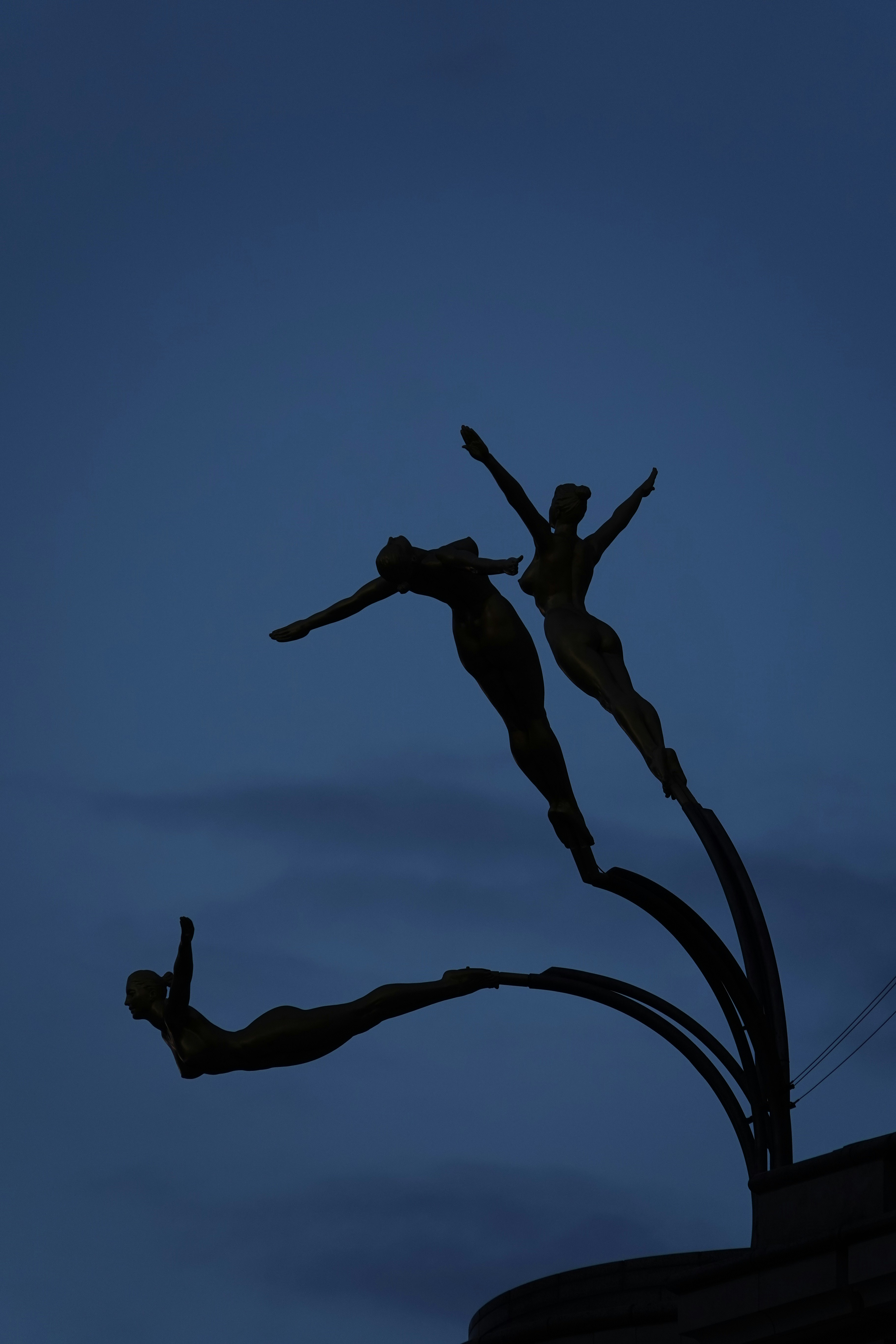 Graceful Ascent: The Dance of Diverging Figures