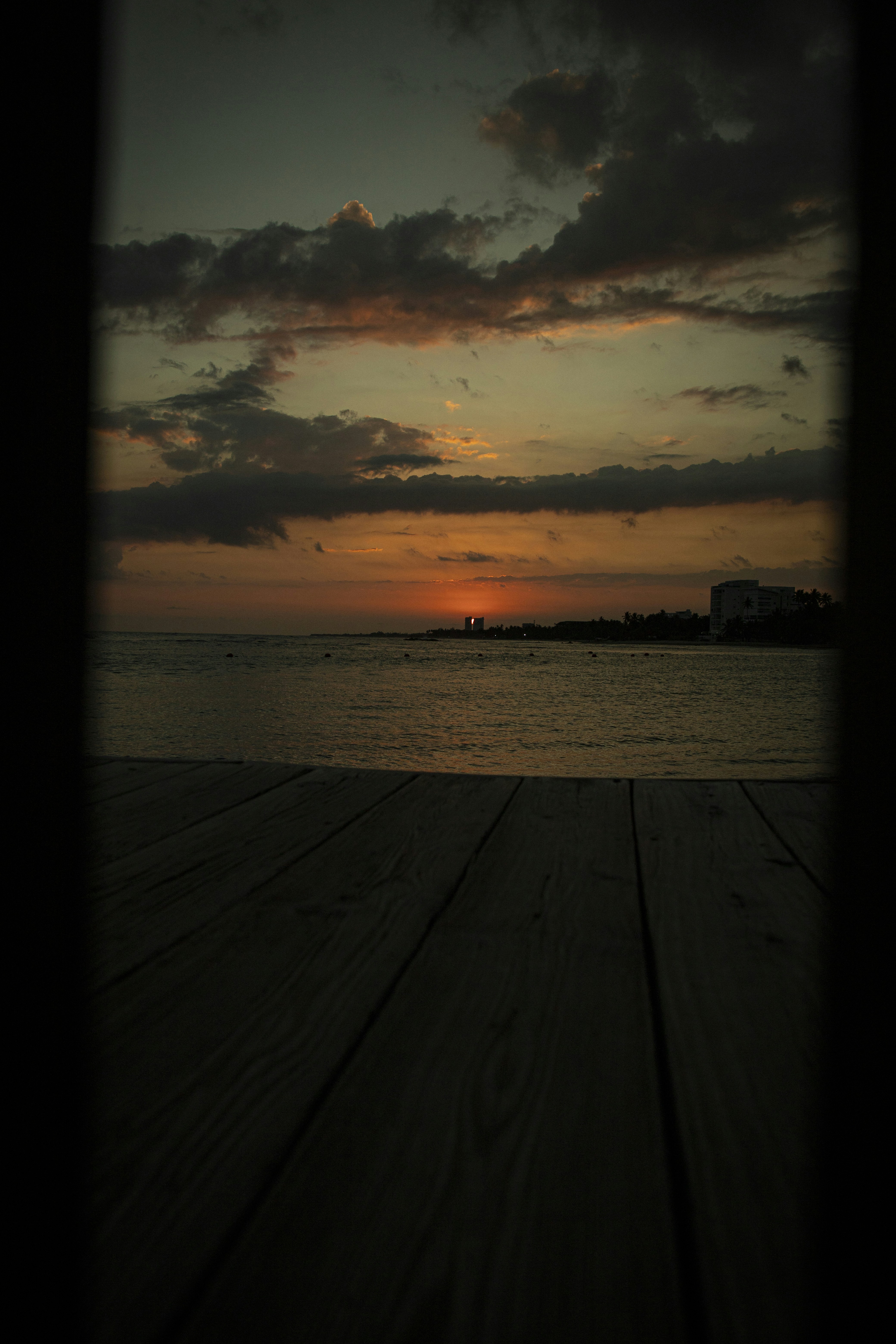 Whispers of Dusk Over Tranquil Waters