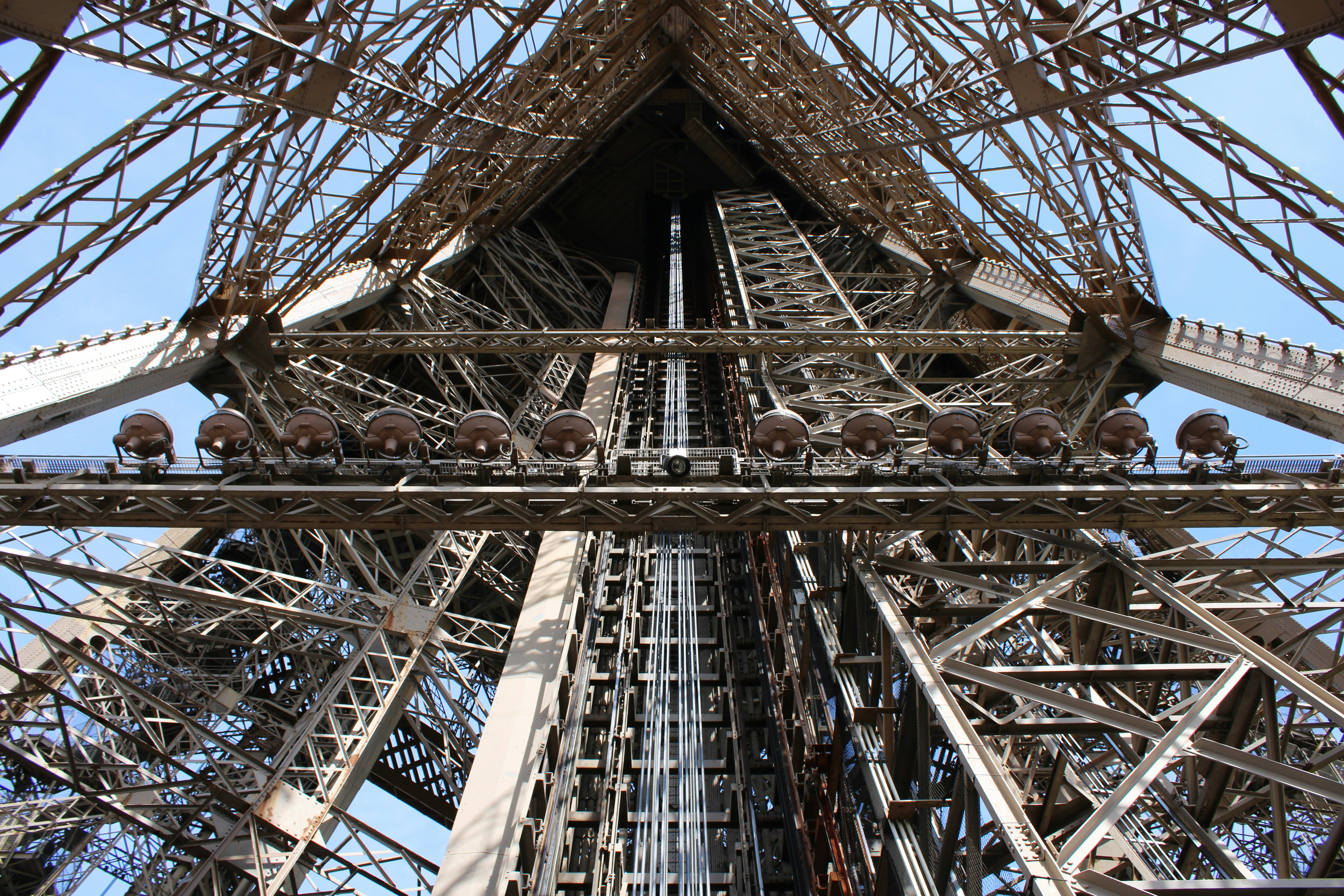 Under the Iron Lattice: a low-angle study of the Eiffel Tower's spine