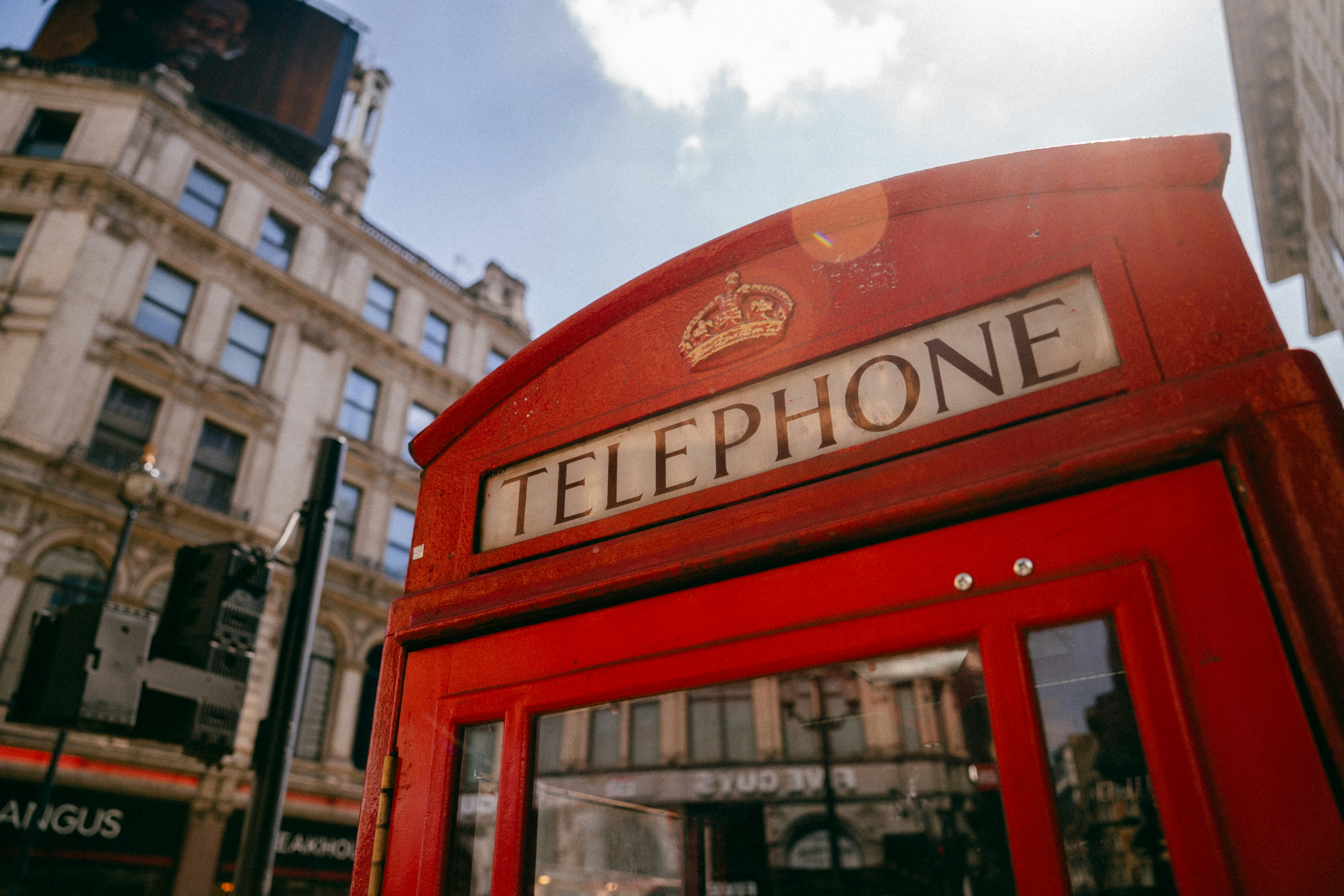 Echoes of Tradition: The Iconic Telephone Box