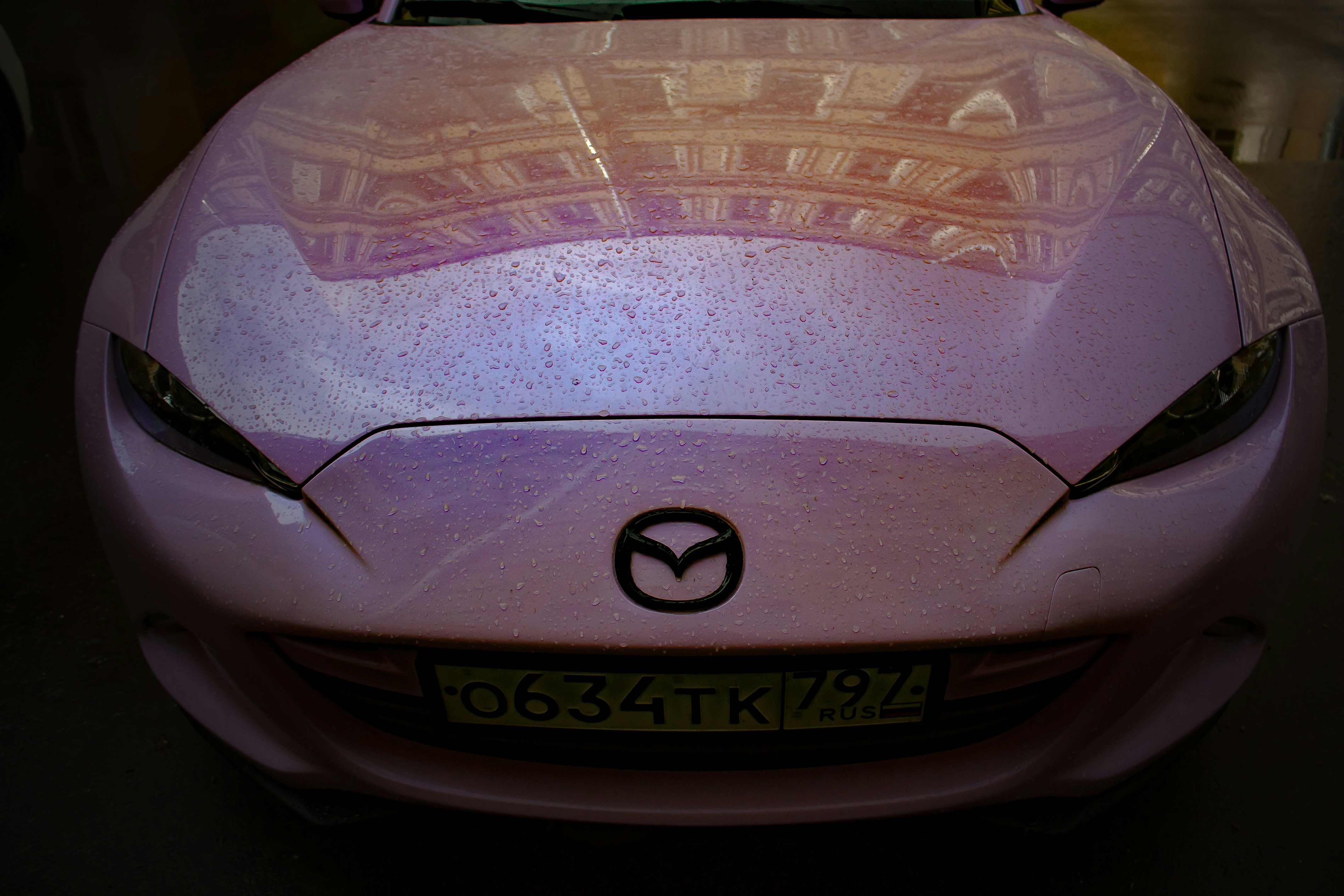 A pink mazda car front. photo – Free Car Image on Unsplash