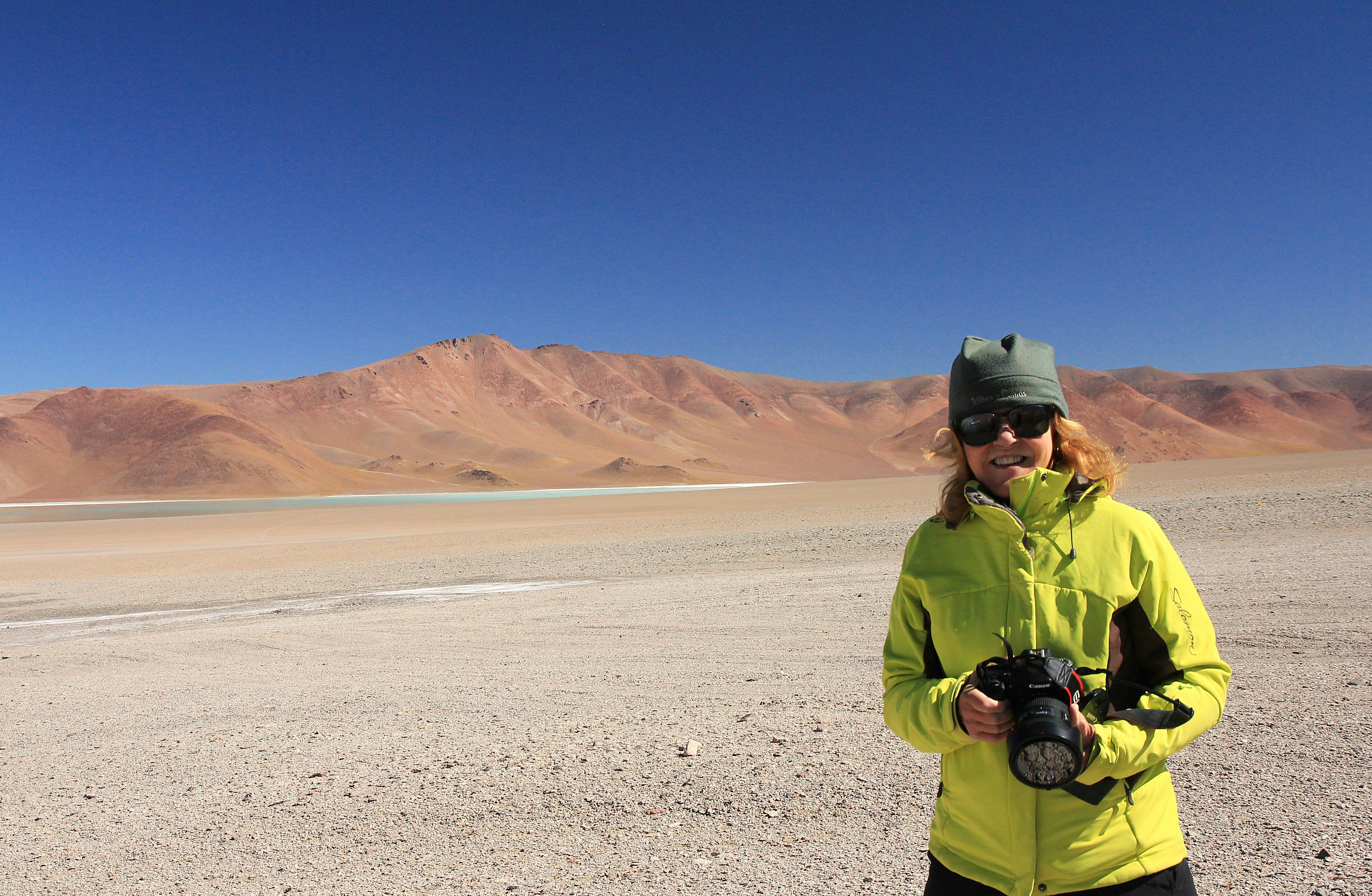Desert Explorer: Capturing Nature's Palette